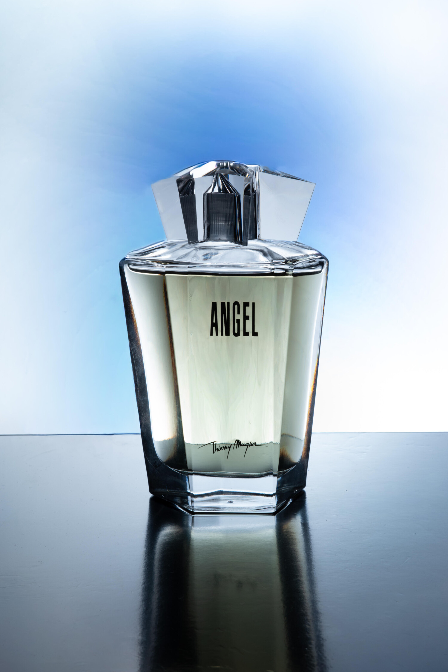 Angel Mugler perfume - a fragrance for women 1992
