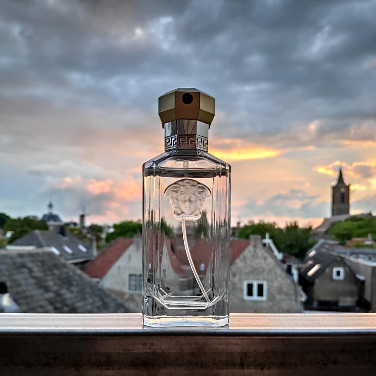 The Dreamer Versace cologne - a fragrance for men