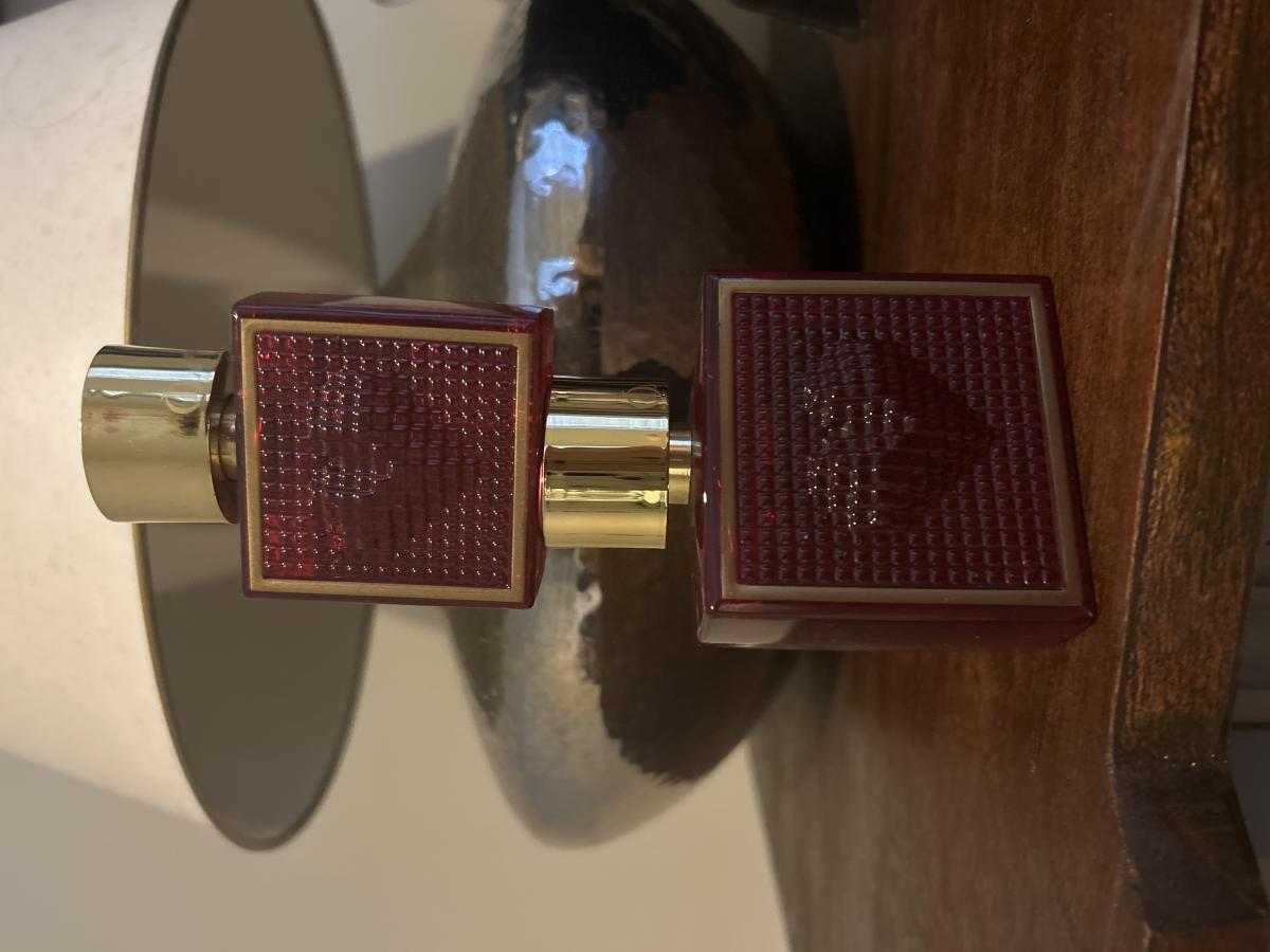 Queen by Queen Latifah Queen Latifah perfume - a fragrance for women 2009