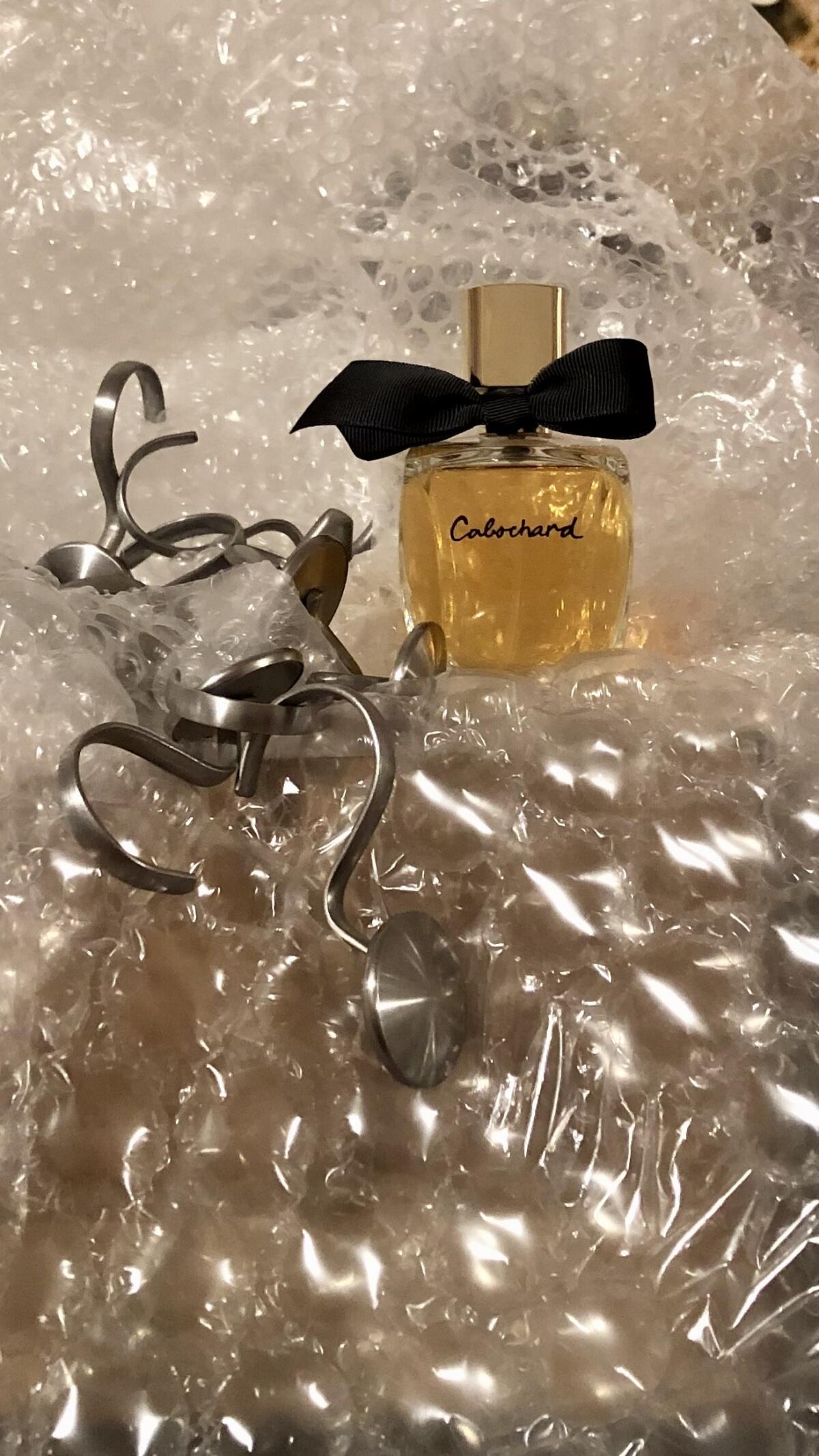 Cabochard Eau de Parfum 2019 Grès perfume - a fragrância Feminino 2019
