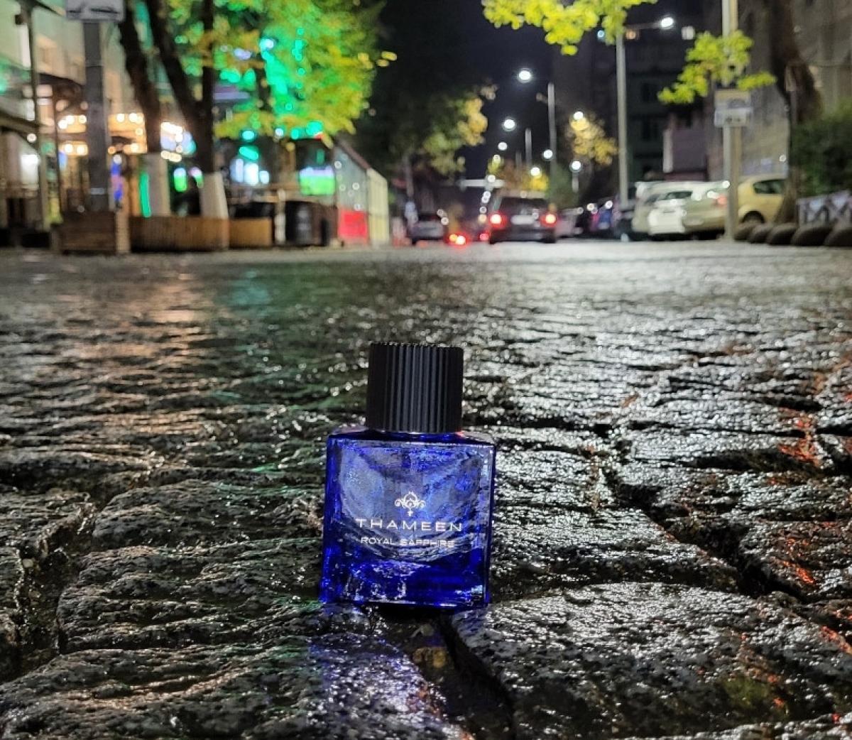 Royal Sapphire Thameen - una fragranza unisex 2019