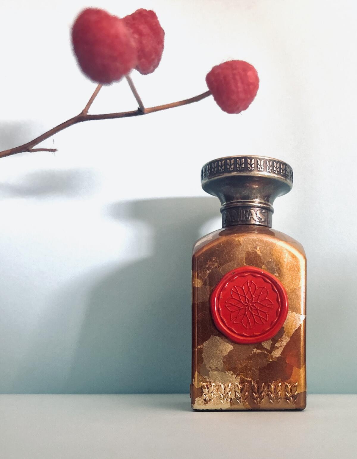 Ishq Anfas בושם - הינו ניחוח 2019 לנשים וגברים