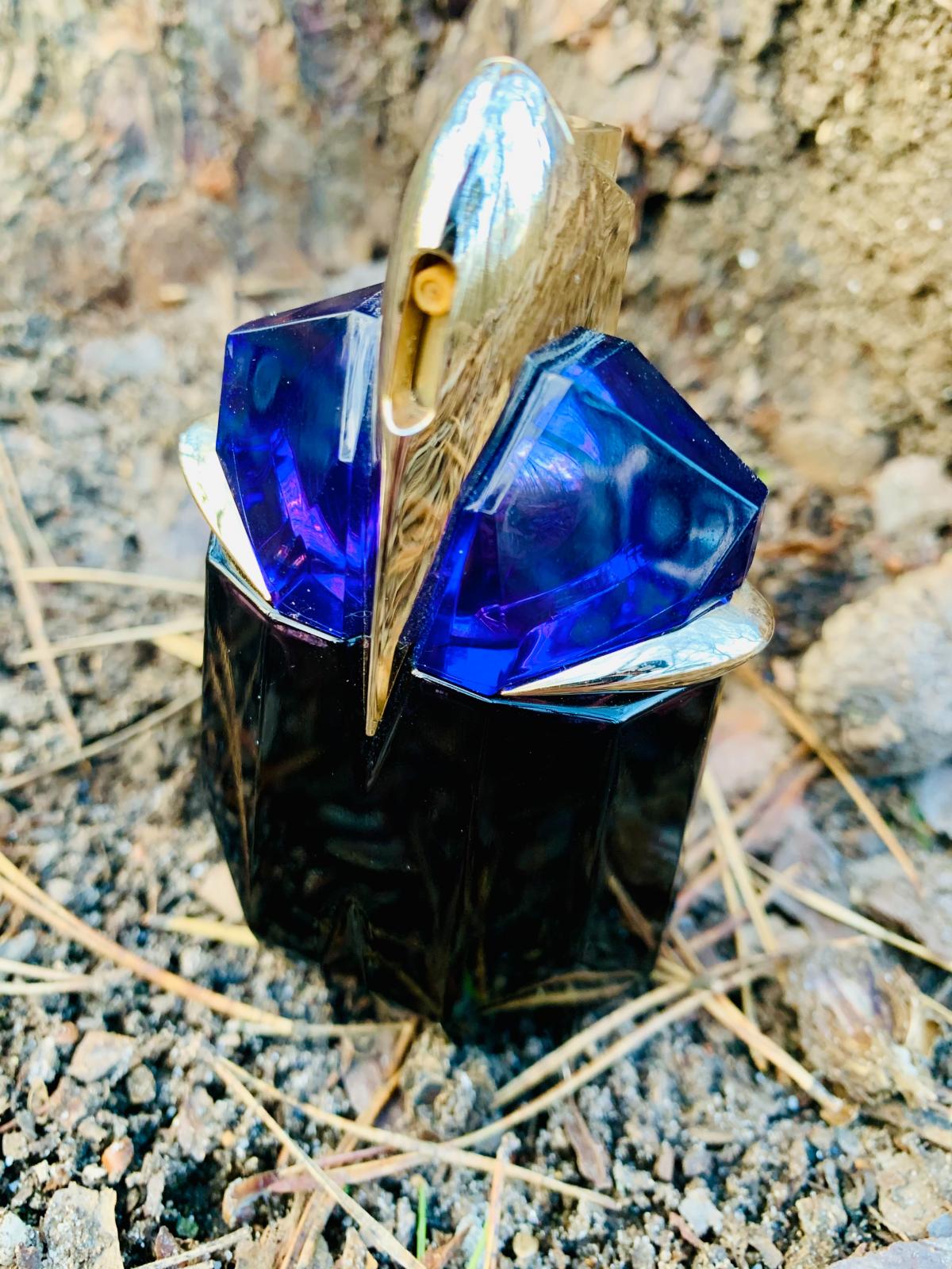 Alien Mugler perfume - a fragrance for women 2005