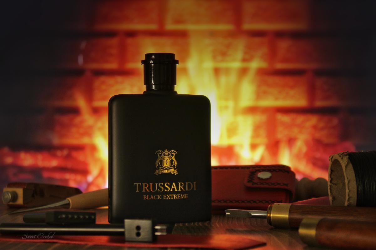 Trussardi Black Extreme Trussardi одеколон — аромат для мужчин 2014