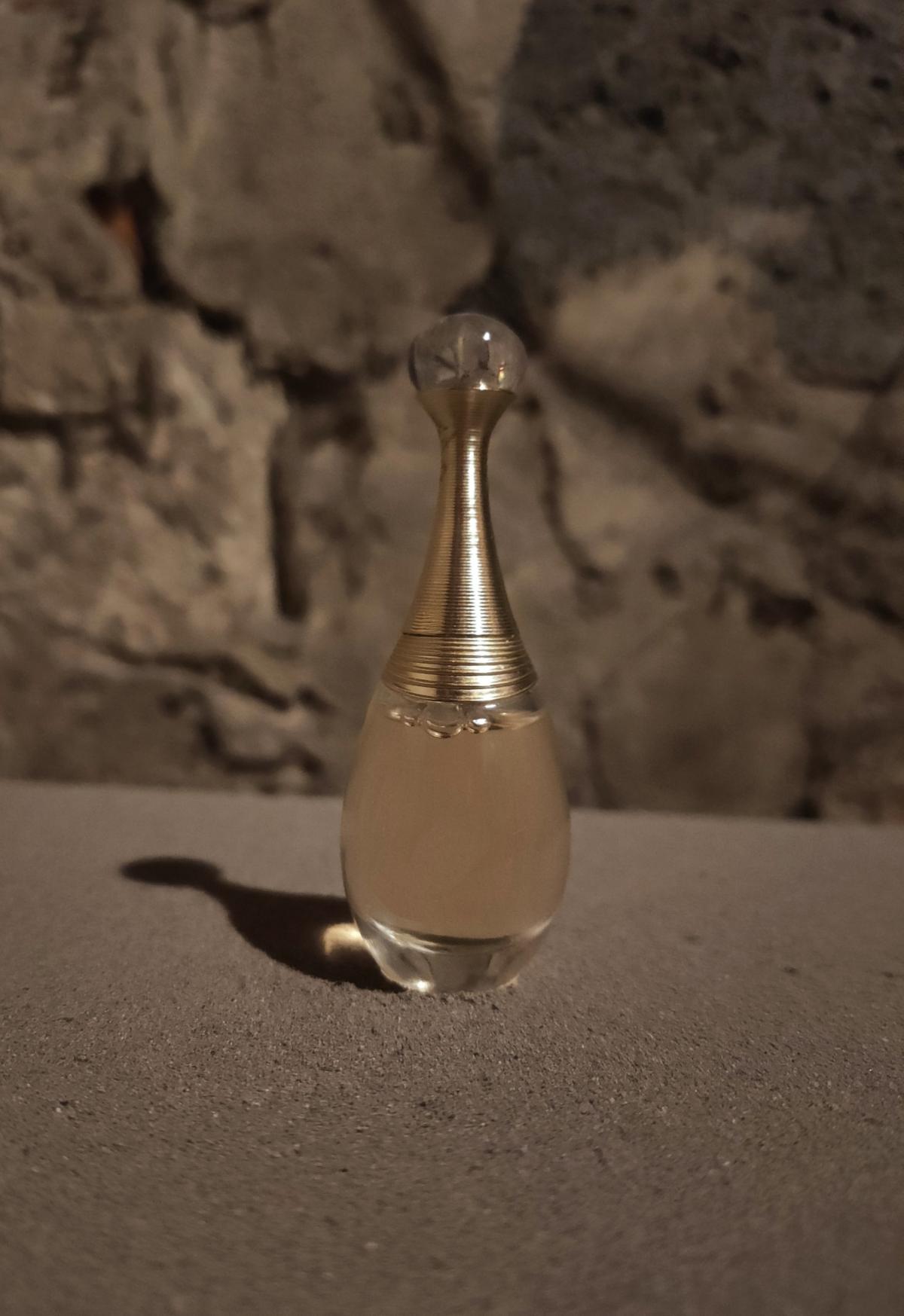 J'Adore Infinissime Dior perfume - a fragrance for women 2020