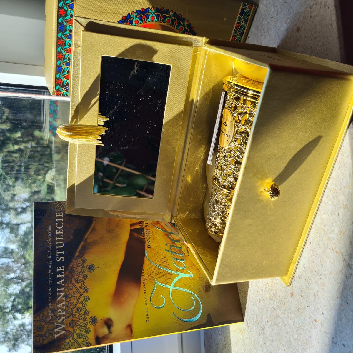 Kashkha Swiss Arabian perfume - a fragrance for women