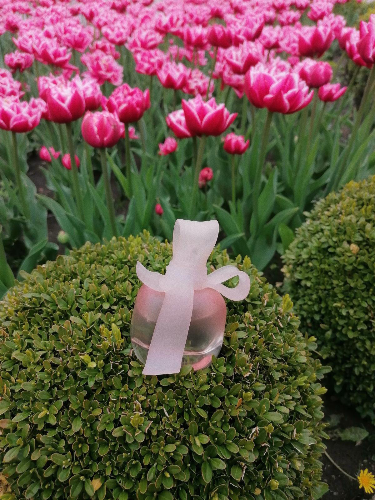 Mademoiselle Ricci L'Eau Nina Ricci perfume - a fragrance for women 2013