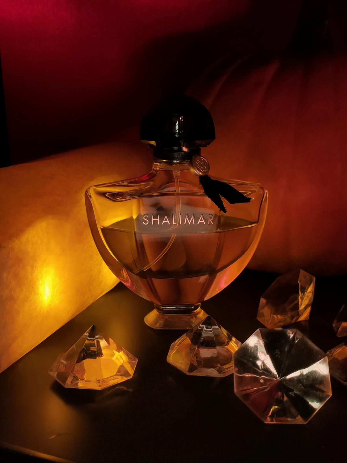 Shalimar Eau de Parfum Guerlain perfume - a fragrance for women 1990