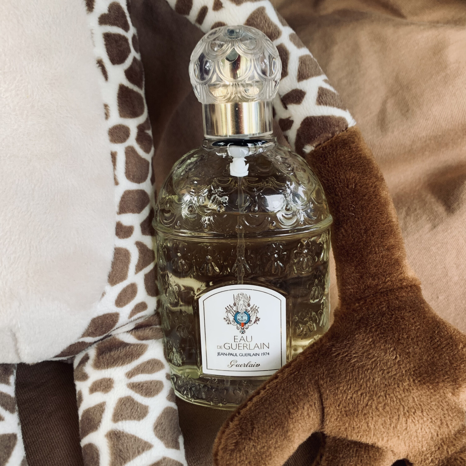 Eau de Guerlain Guerlain perfume - a fragrance for women and men 1974