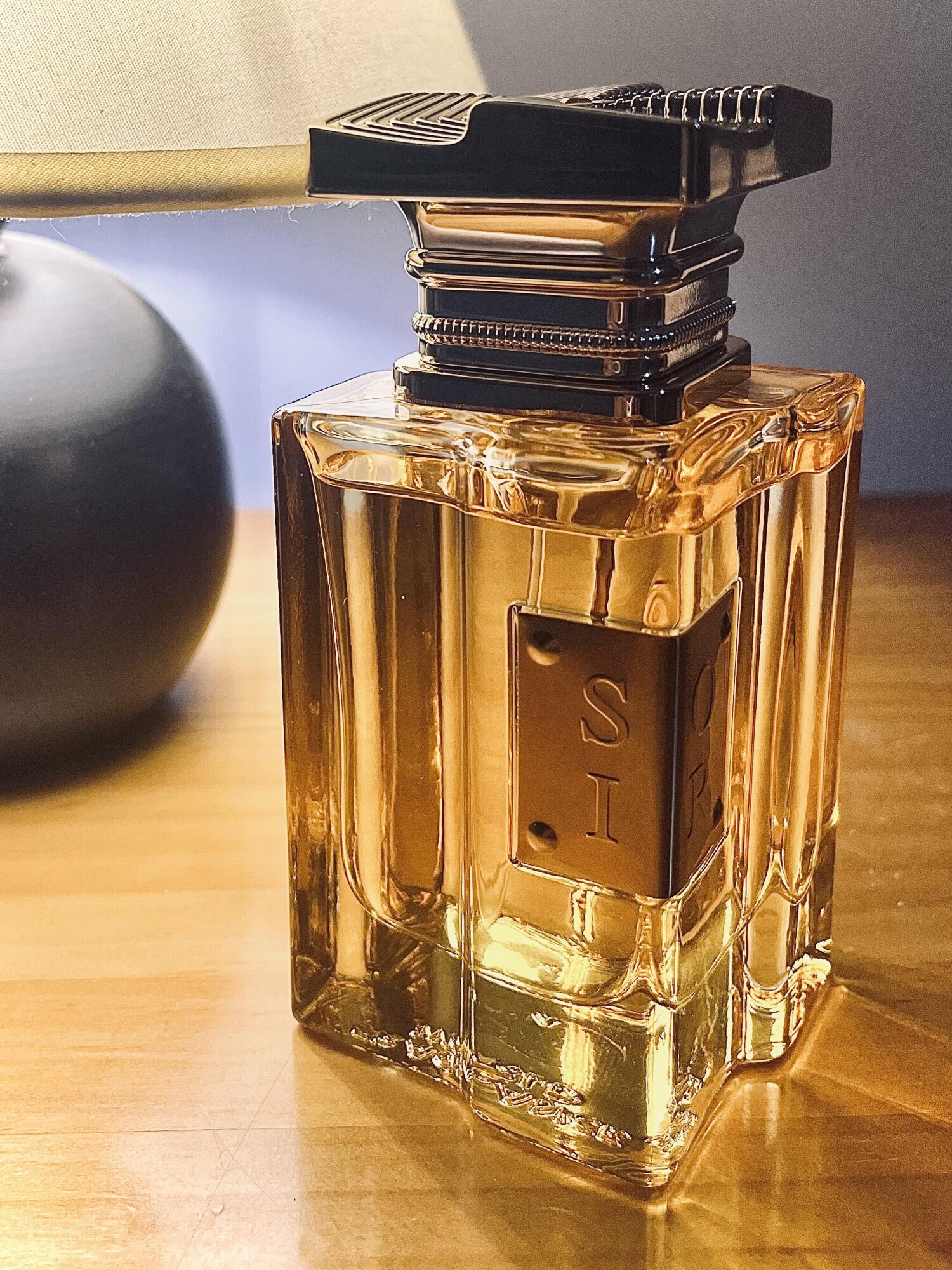Soir Fragrance World perfumy - to nowe perfumy dla kobiet i mężczyzn 2024