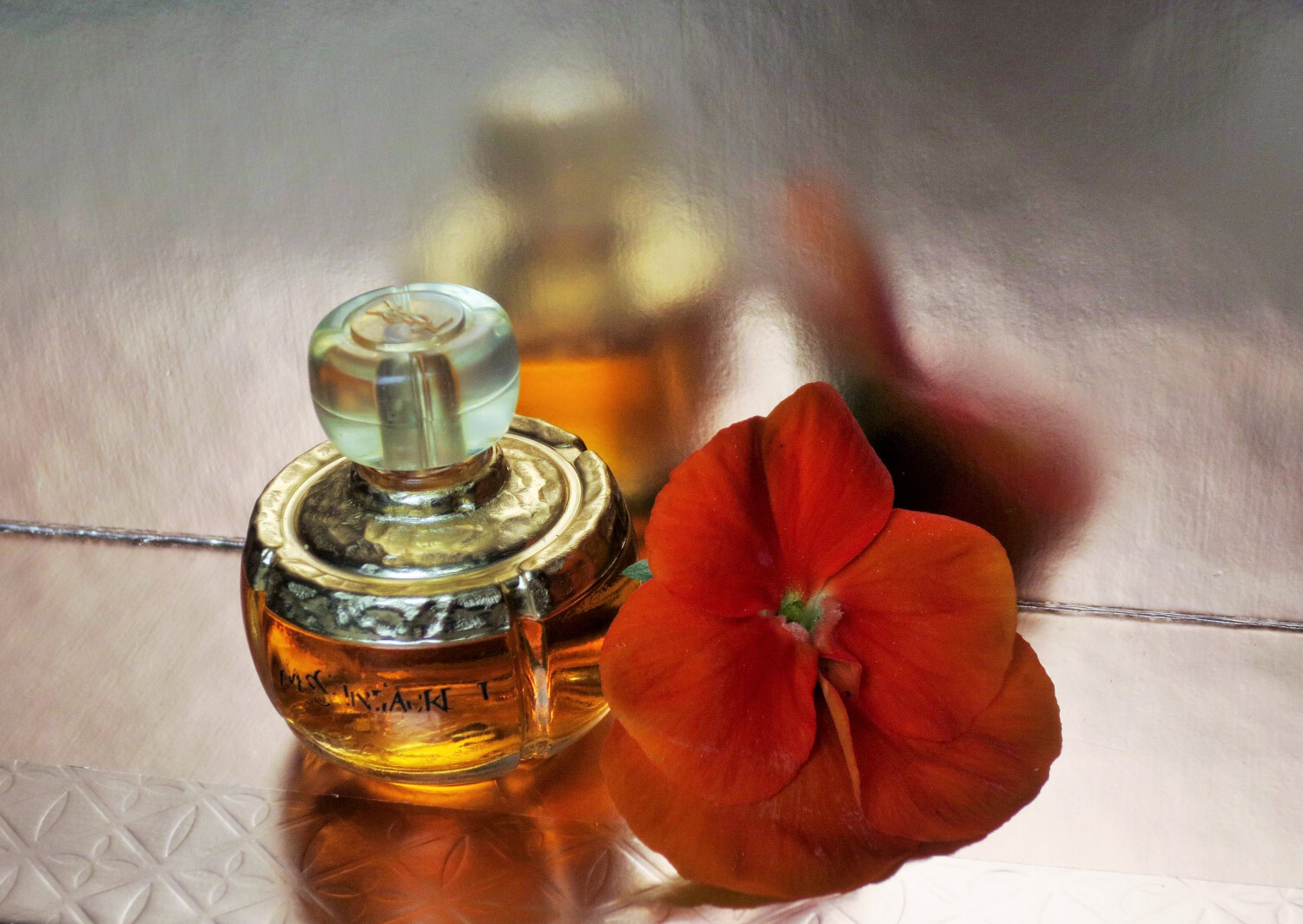 Yvresse (Champagne) Yves Saint Laurent perfume - a fragrance for women 1993