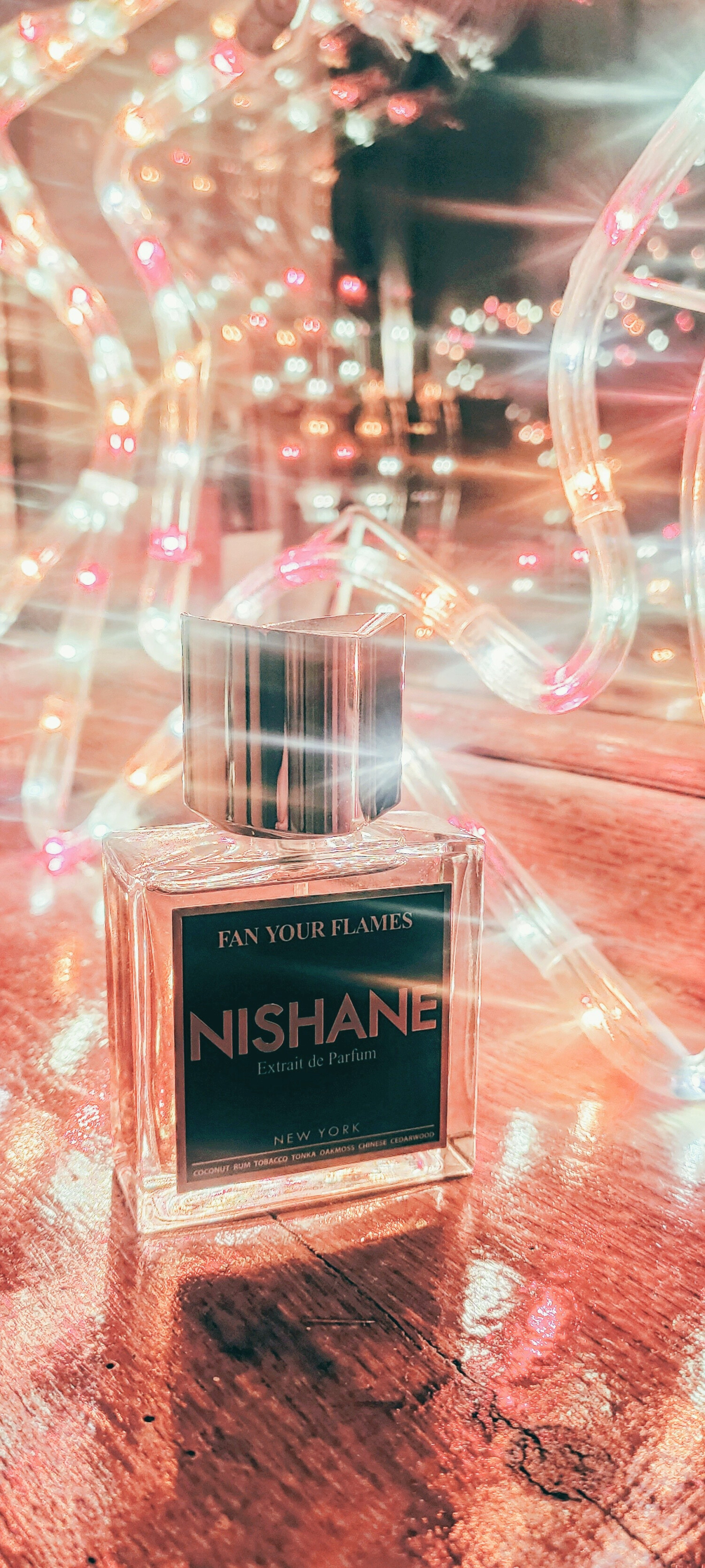 Fan Your Flames Nishane fragancia - una fragancia para Hombres y ...