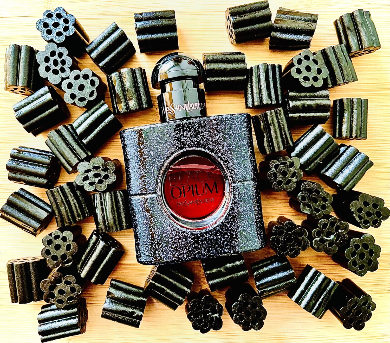 Black Opium Intense Yves Saint Laurent perfume - a fragrance for women 2019