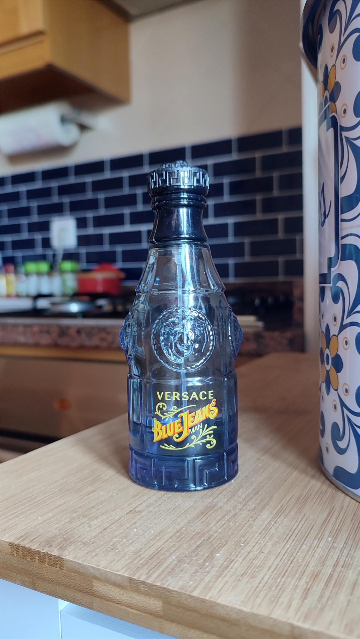 Blue Jeans Versace cologne - a fragrance for men 1994