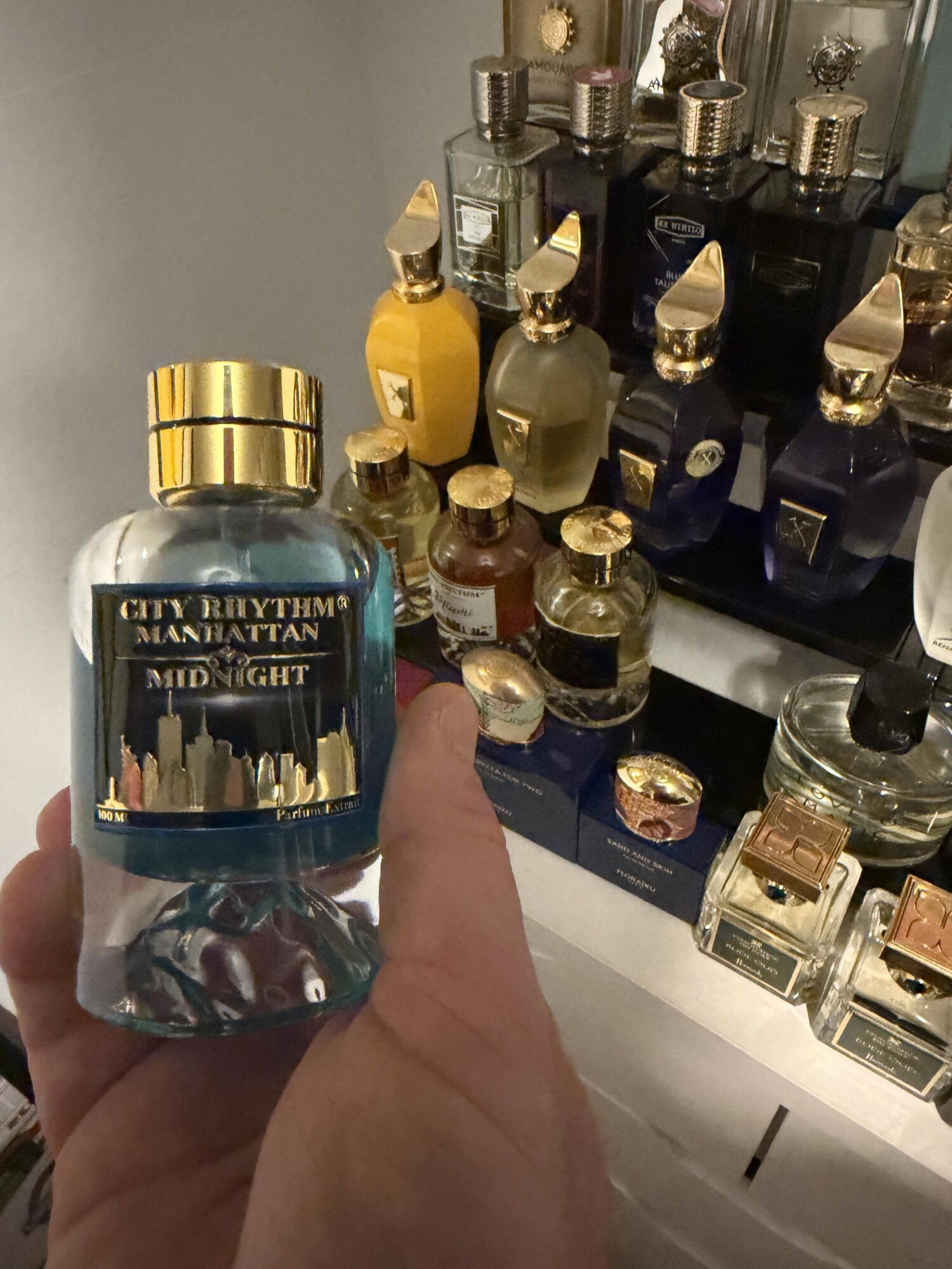 Manhattan Midnight City Rhythm perfume - a fragrance for women and men 2024