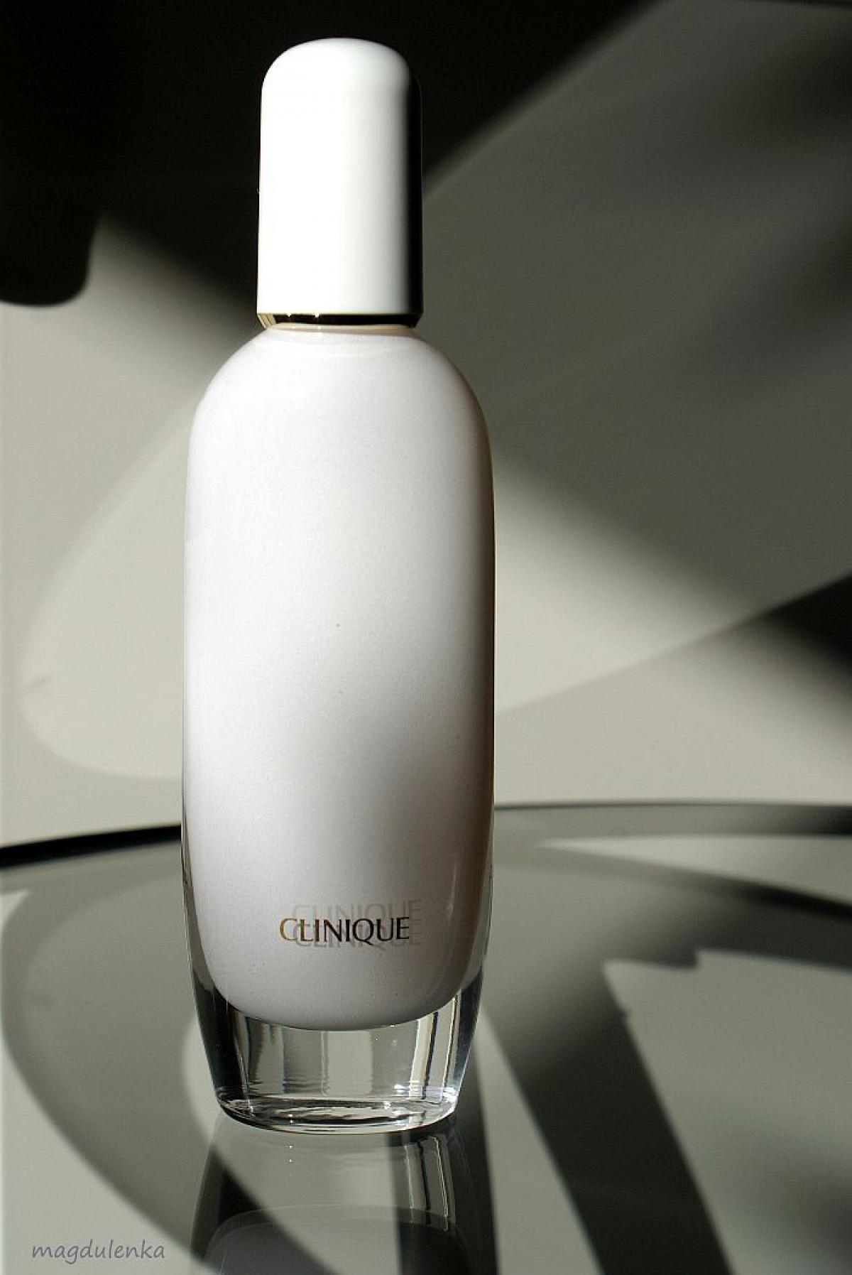 Aromatics in White Clinique perfume - a fragrance for women 2014