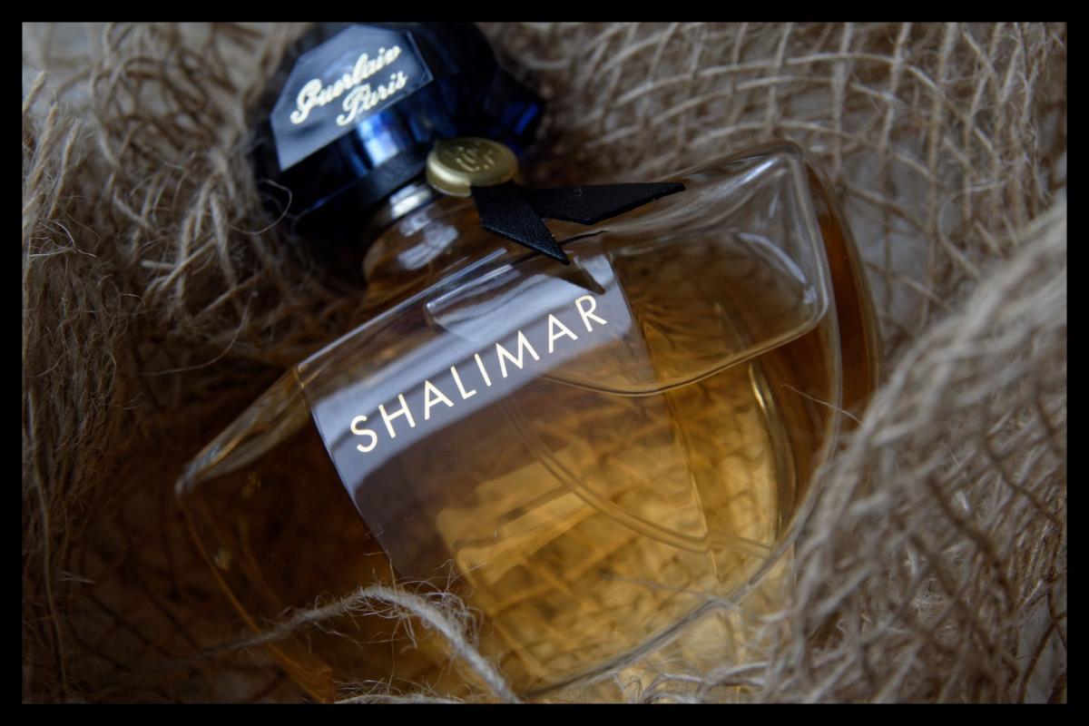 Shalimar Eau de Toilette Guerlain perfume - a fragrance for women