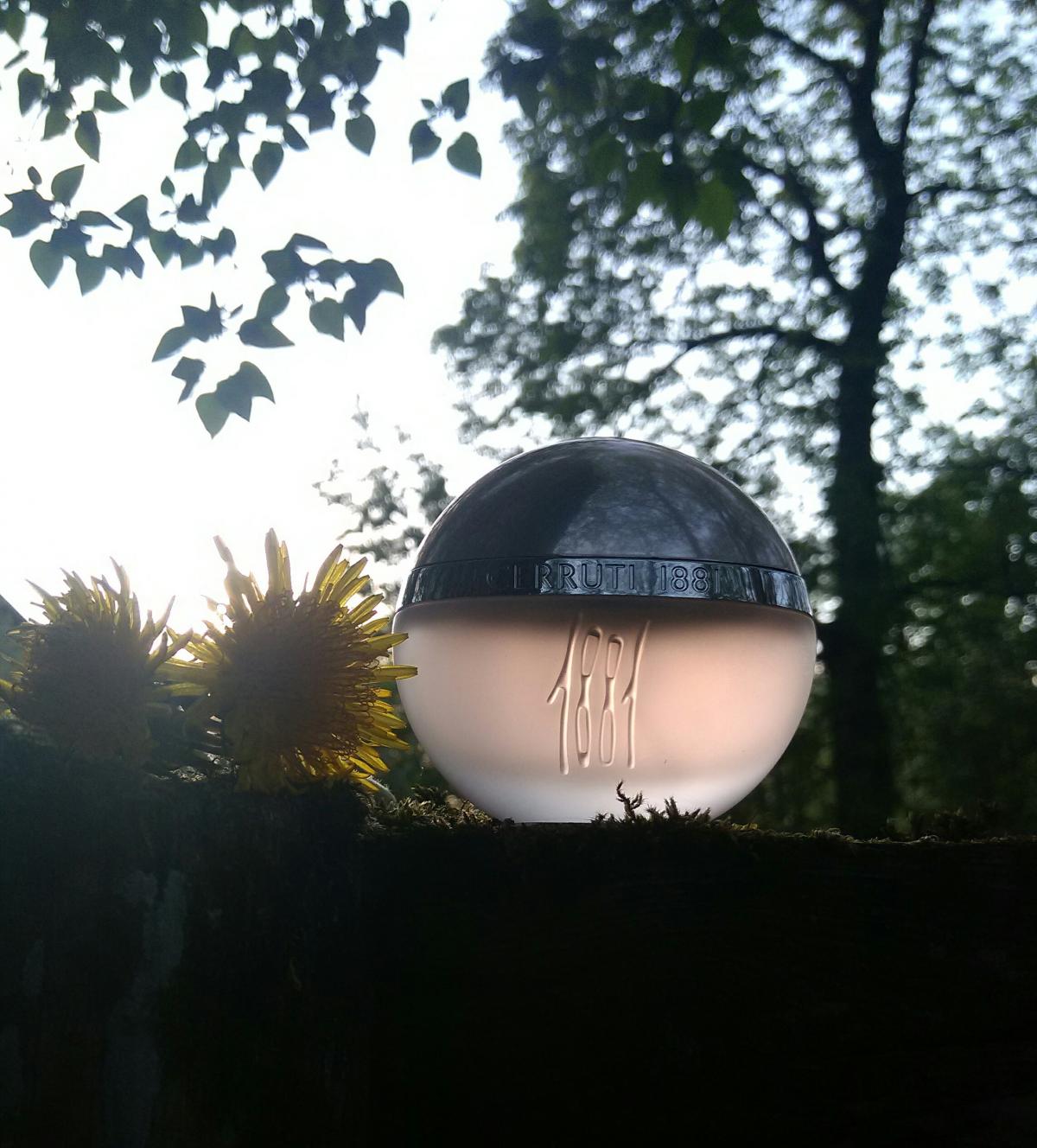 1881 Cerruti perfume - a fragrance for women 1995