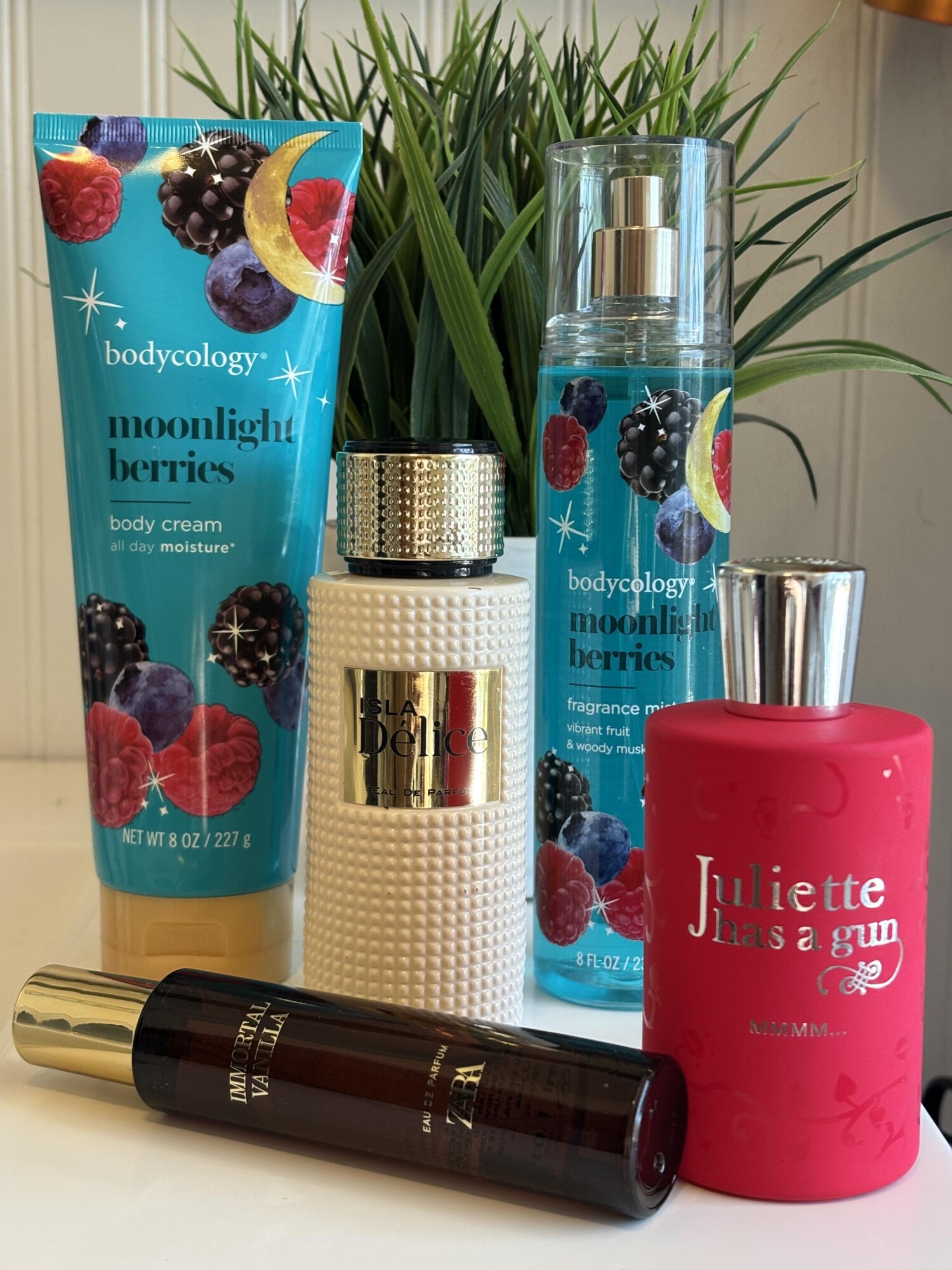 Mmmm... Juliette Has A Gun perfume - a fragrance for women and men 2016