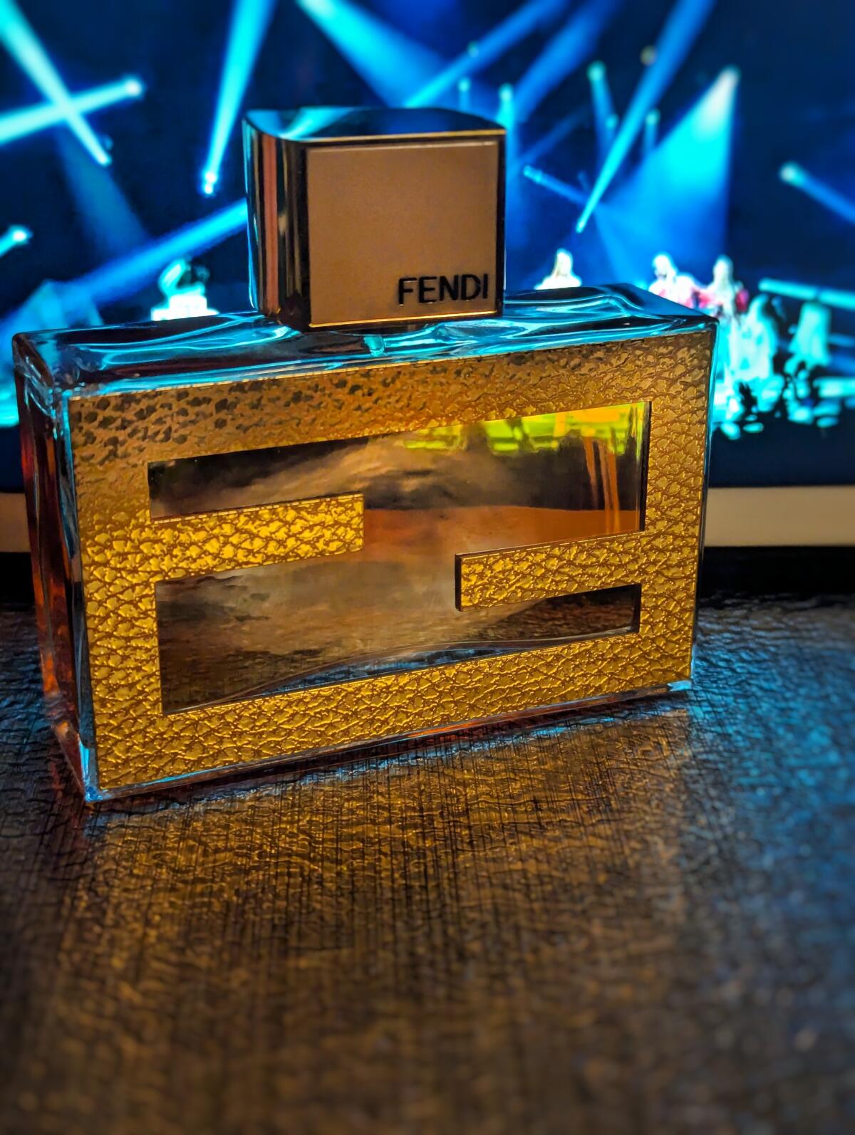 Fan di Fendi Leather Essence Fendi perfume - a fragrance for women 2014