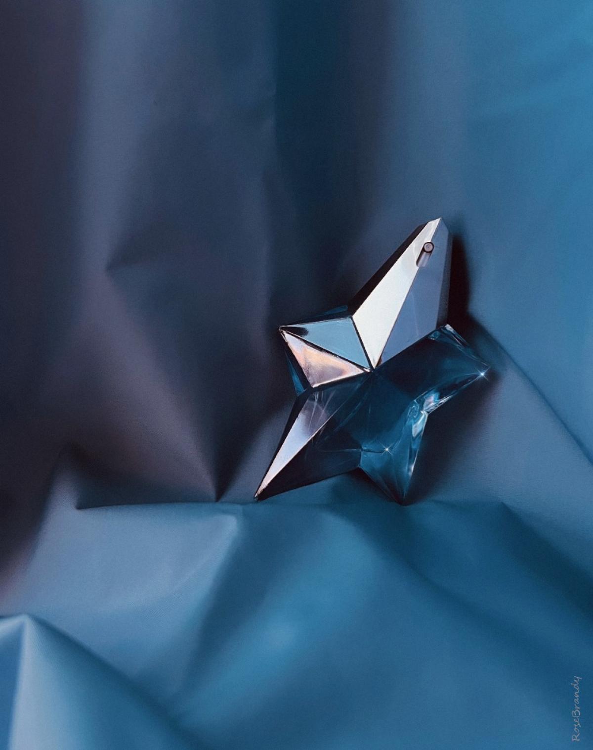Angel Mugler perfume - a fragrance for women 1992