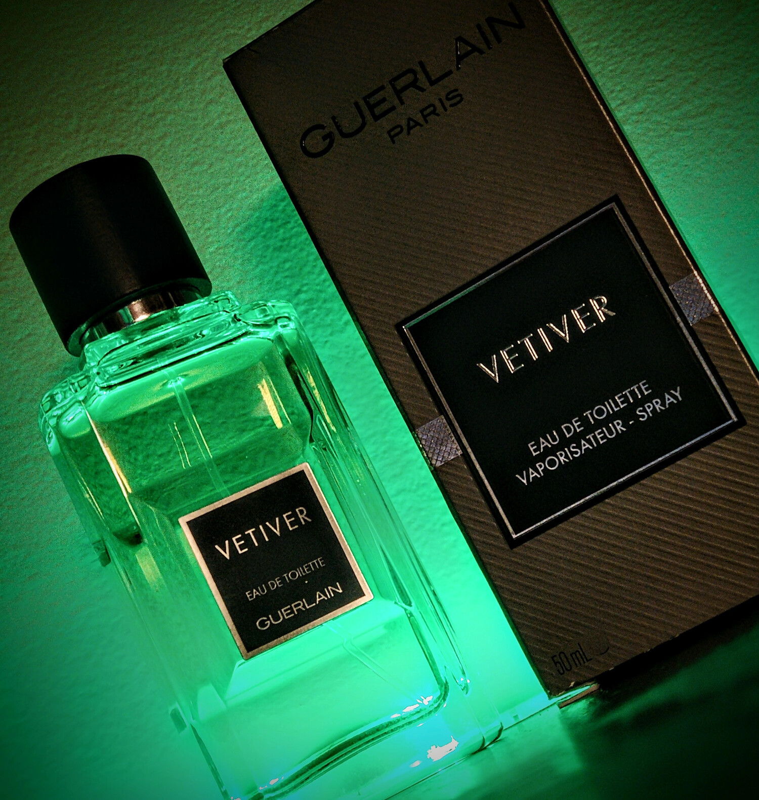 Vetiver Guerlain cologne - a fragrance for men 2000