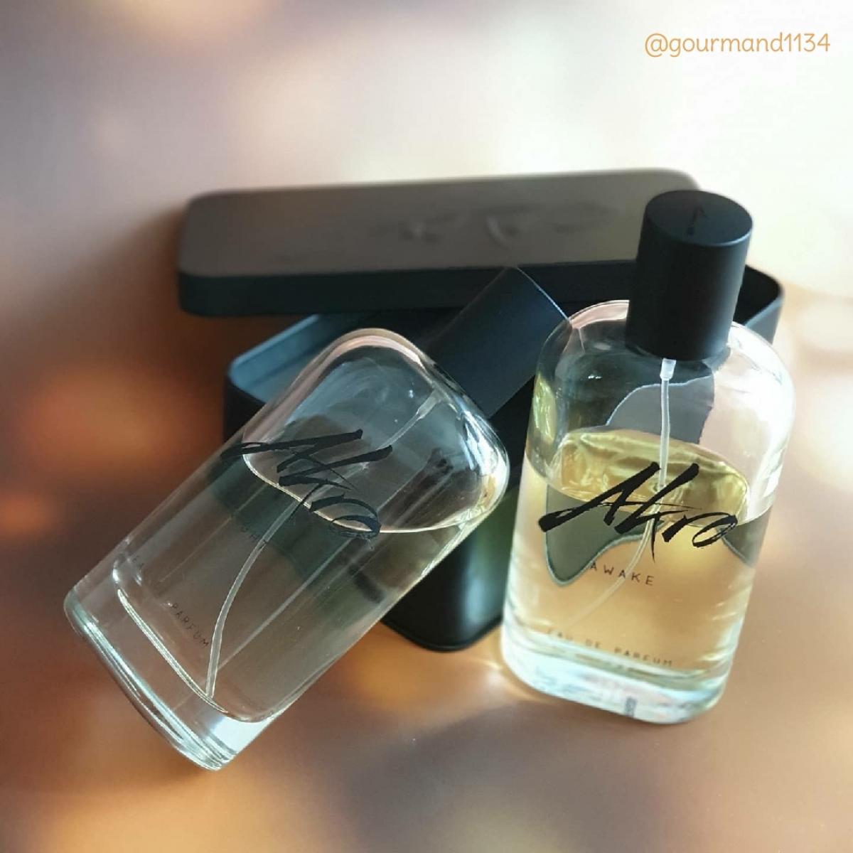 Awake Akro perfume - a fragrance for women and men 2018