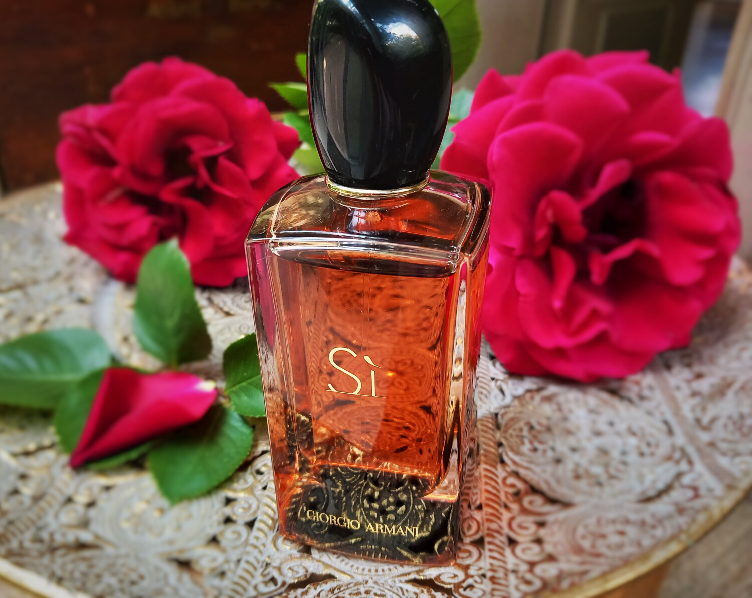Sì Intense 2021 Giorgio Armani perfume - a fragrance for women 2021