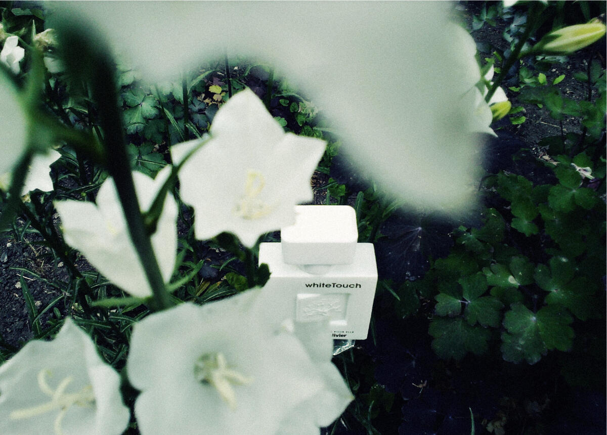 White Touch Franck Olivier perfume - a fragrance for women