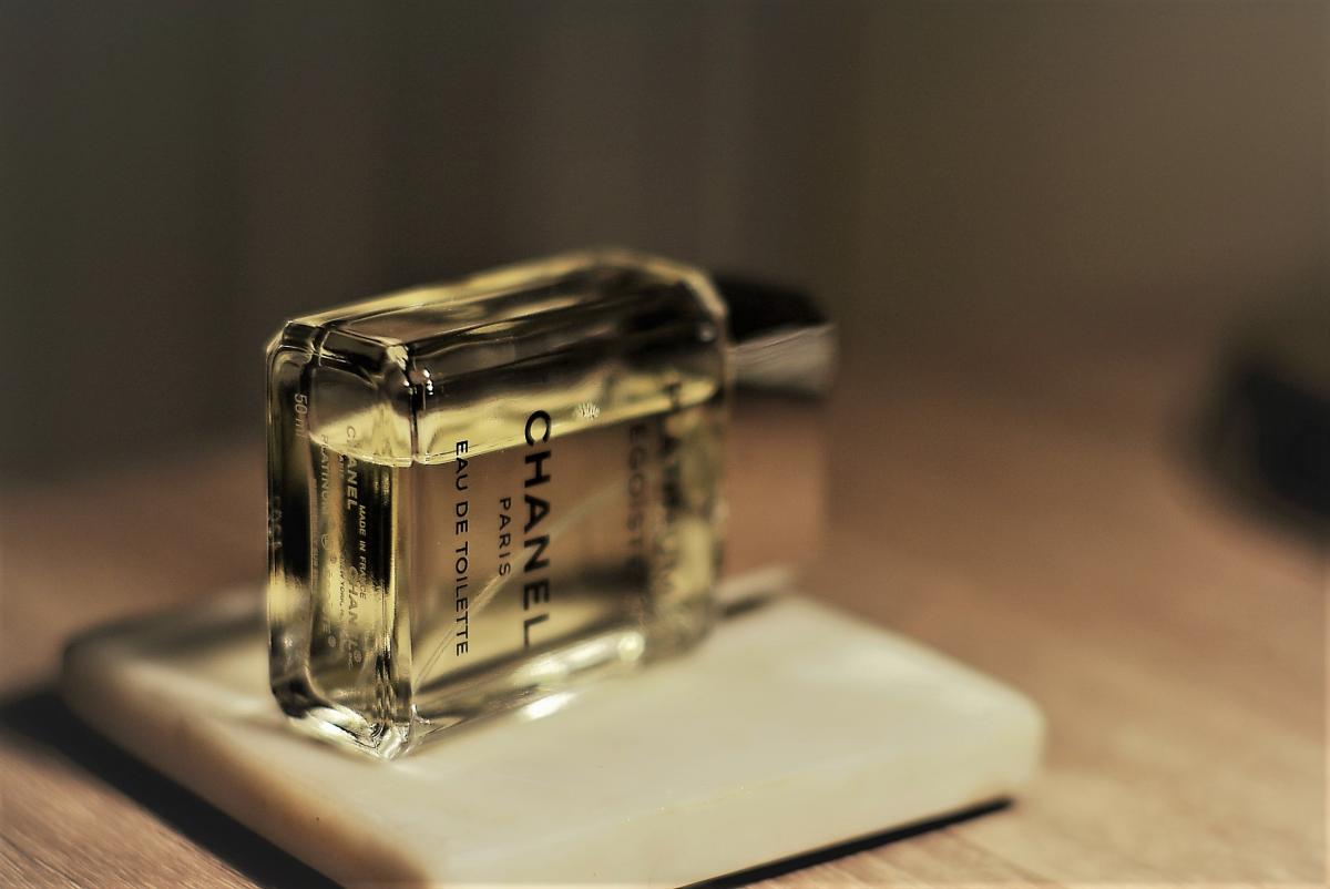 Egoiste Platinum Chanel cologne - a fragrance for men 1993