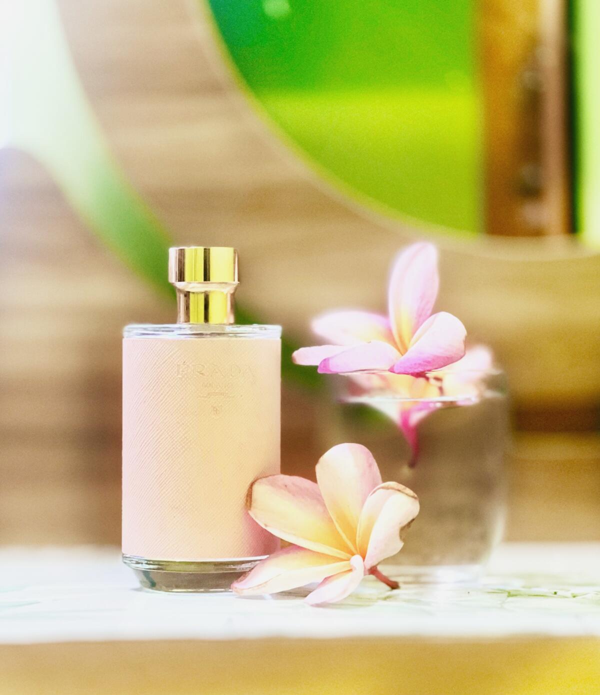 Prada La Femme L'Eau Prada аромат — аромат для женщин 2017