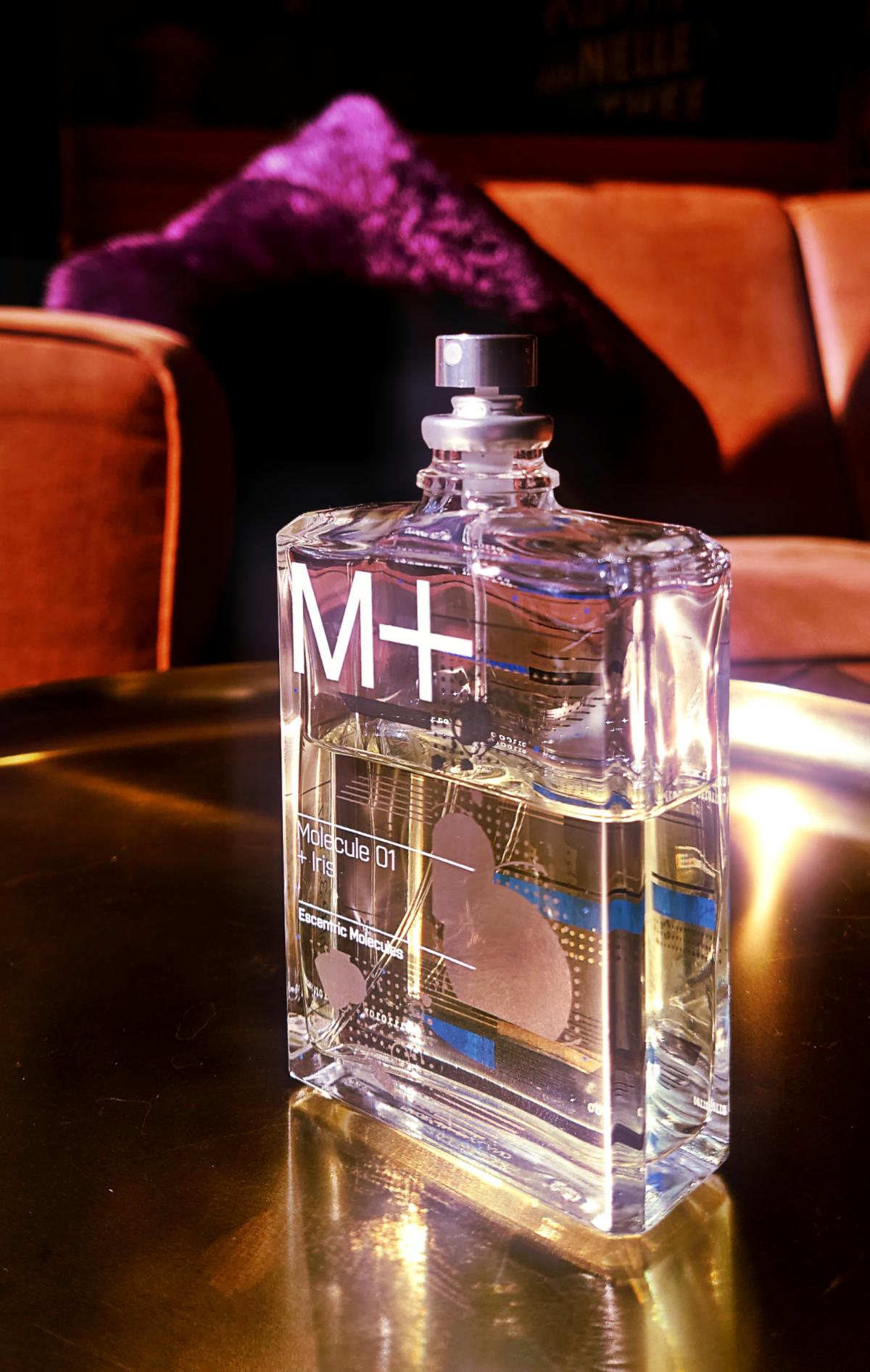 Molecule 01 + Iris Escentric Molecules perfume - a fragrance for women ...