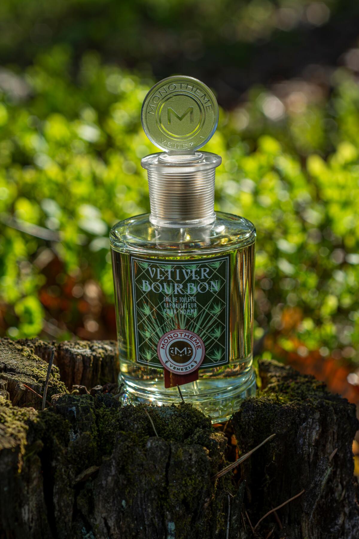 Vetiver Bourbon Monotheme Venezia Cologne - un parfum pour homme