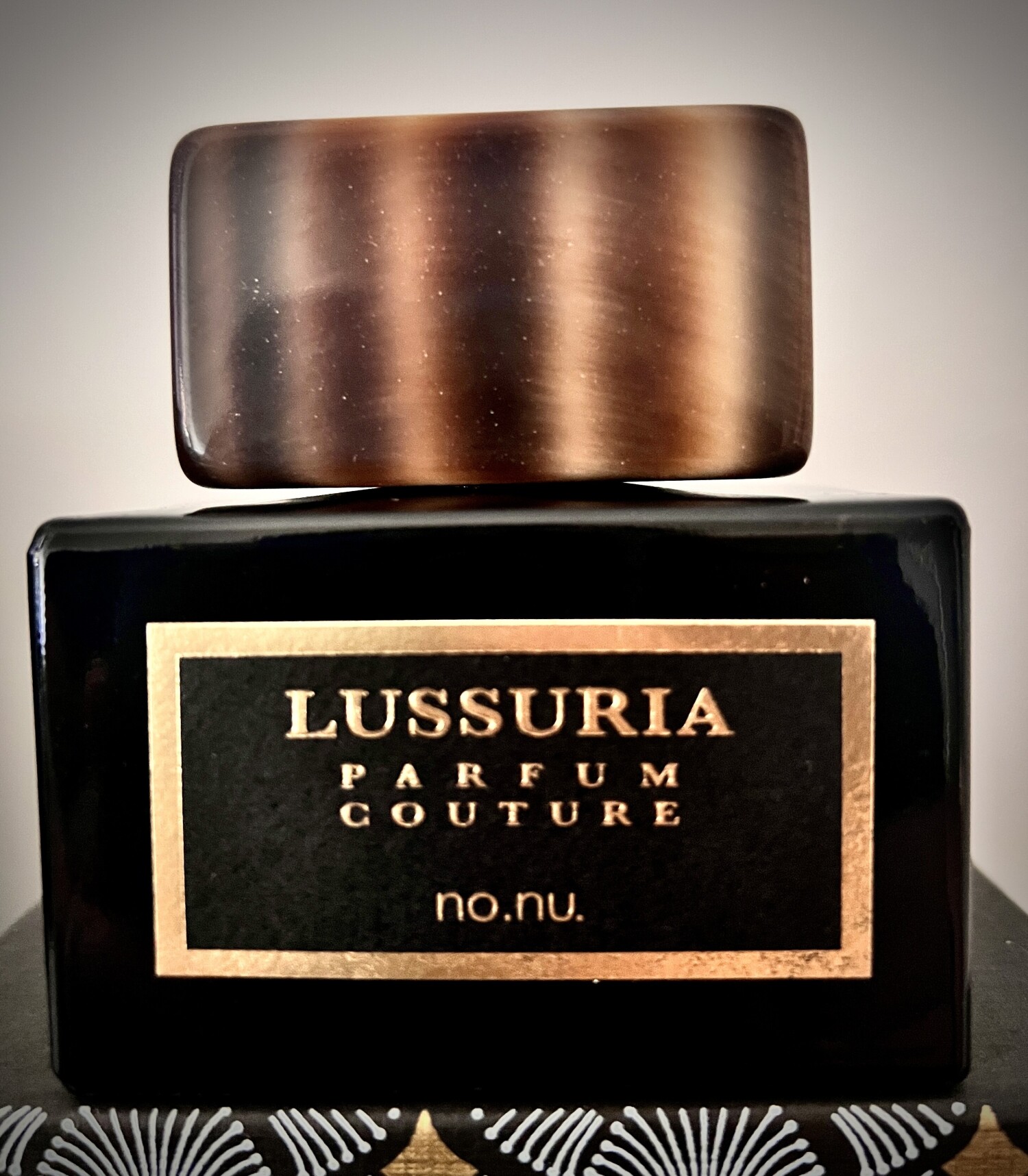 Lussuria No.Nu. fragancia - una fragancia para Hombres y Mujeres 2024