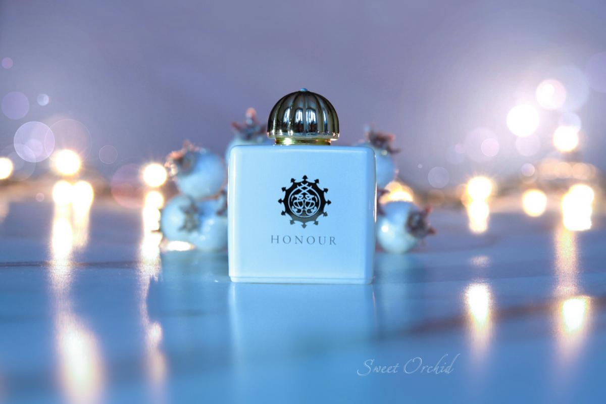 Honour Woman Amouage perfume - a fragrance for women 2011