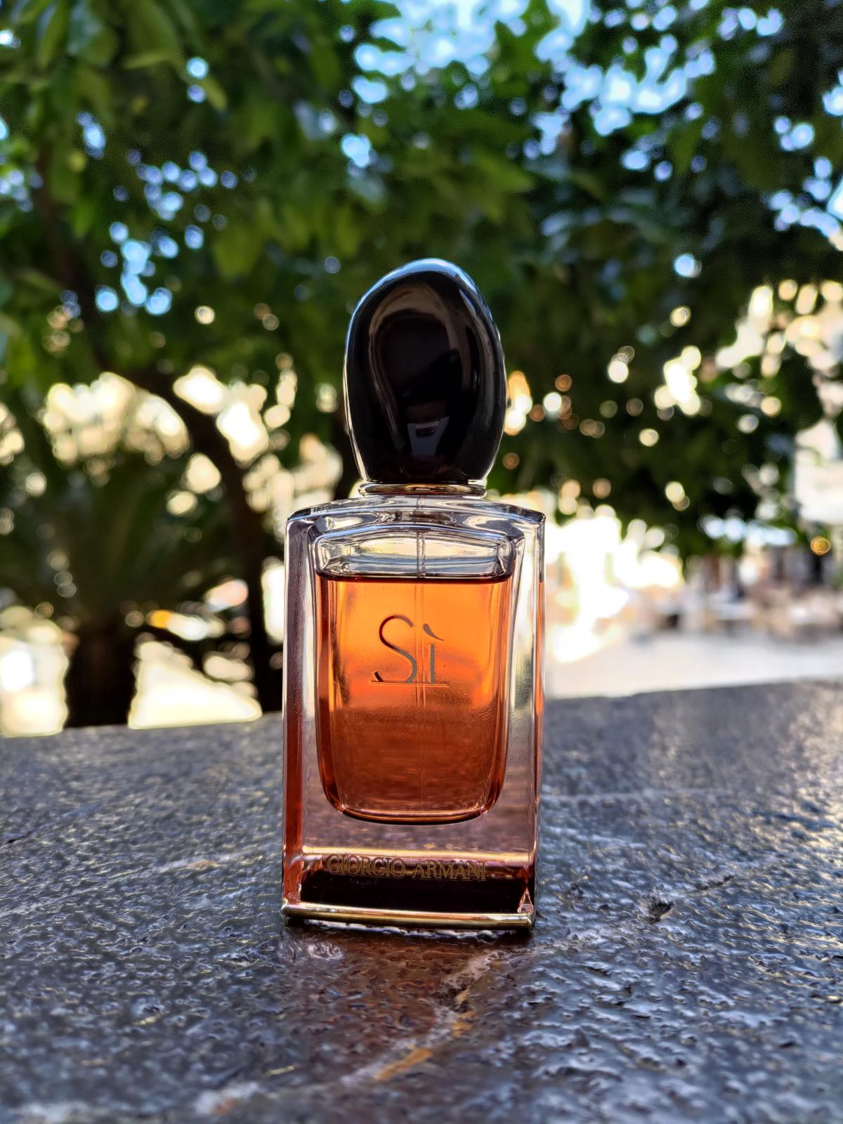 Sì Intense 2021 Giorgio Armani perfumy - to perfumy dla kobiet 2021