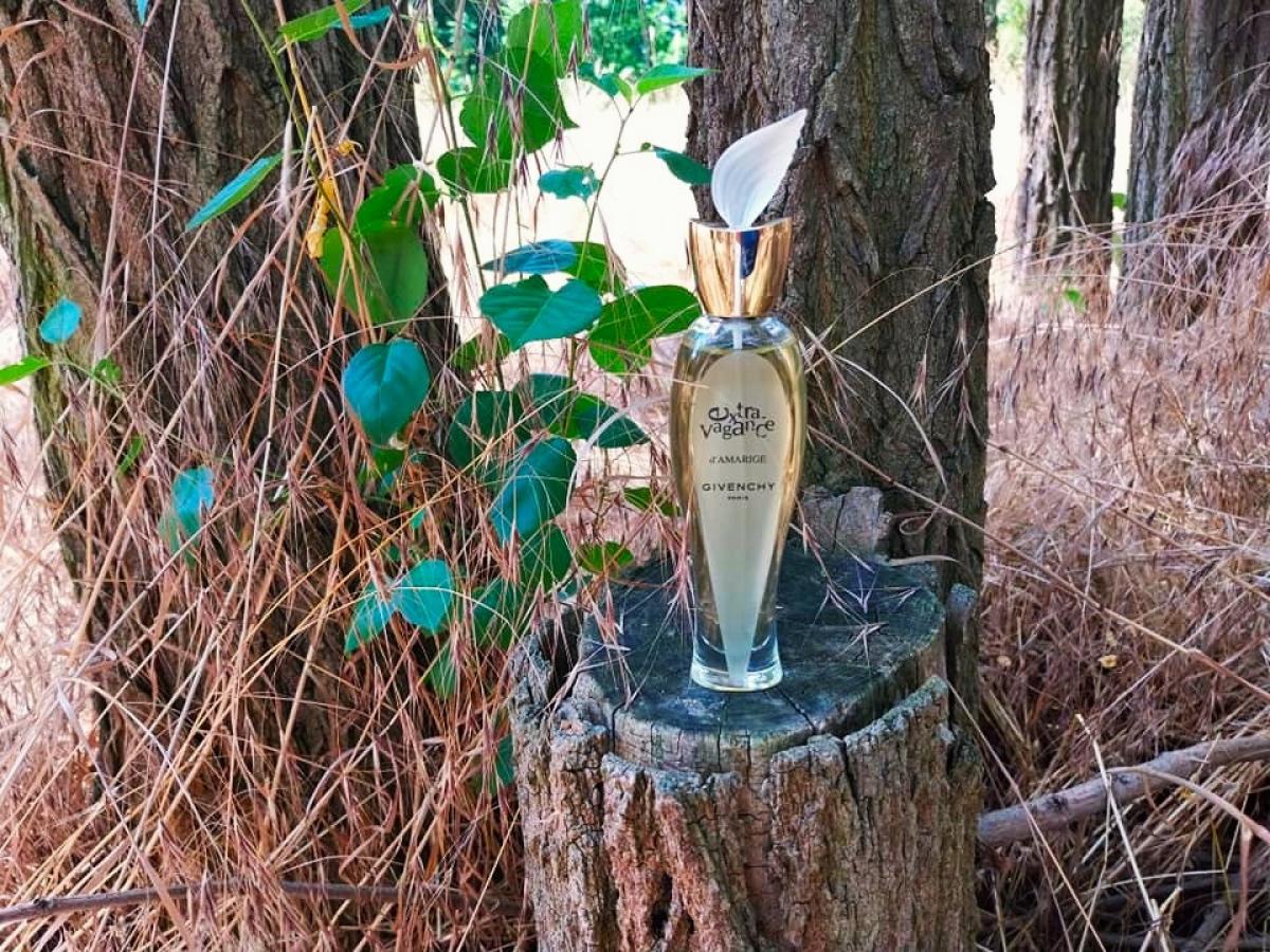 Extravagance d'Amarige Givenchy perfume - a fragrance for women 1998