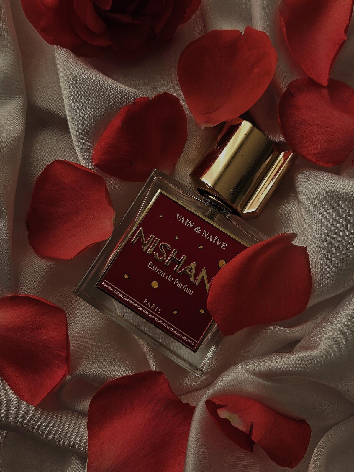 Vain & Naïve Nishane perfume - a fragrance for women and men 2018