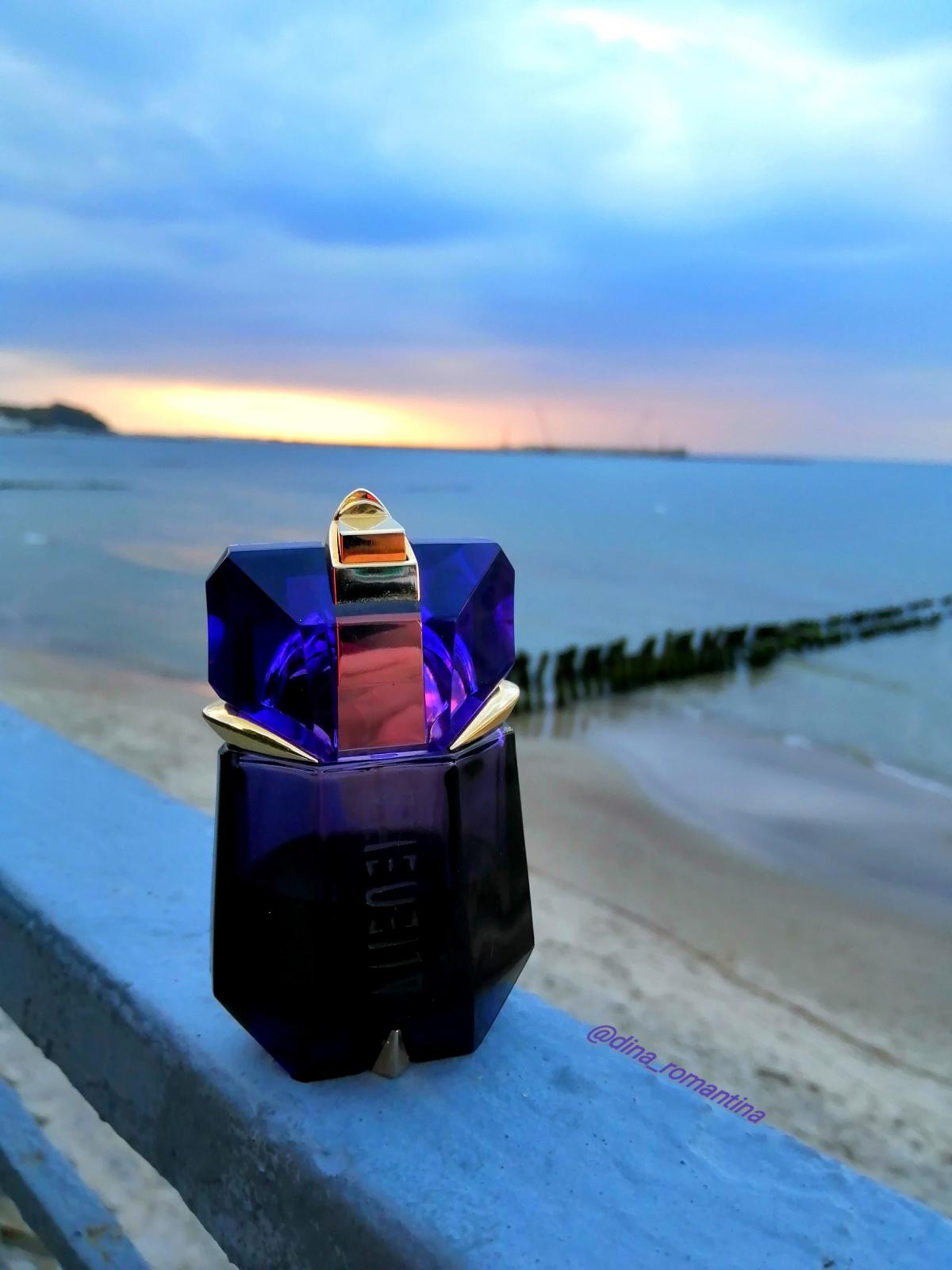 Alien Mugler perfumy - to perfumy dla kobiet 2005