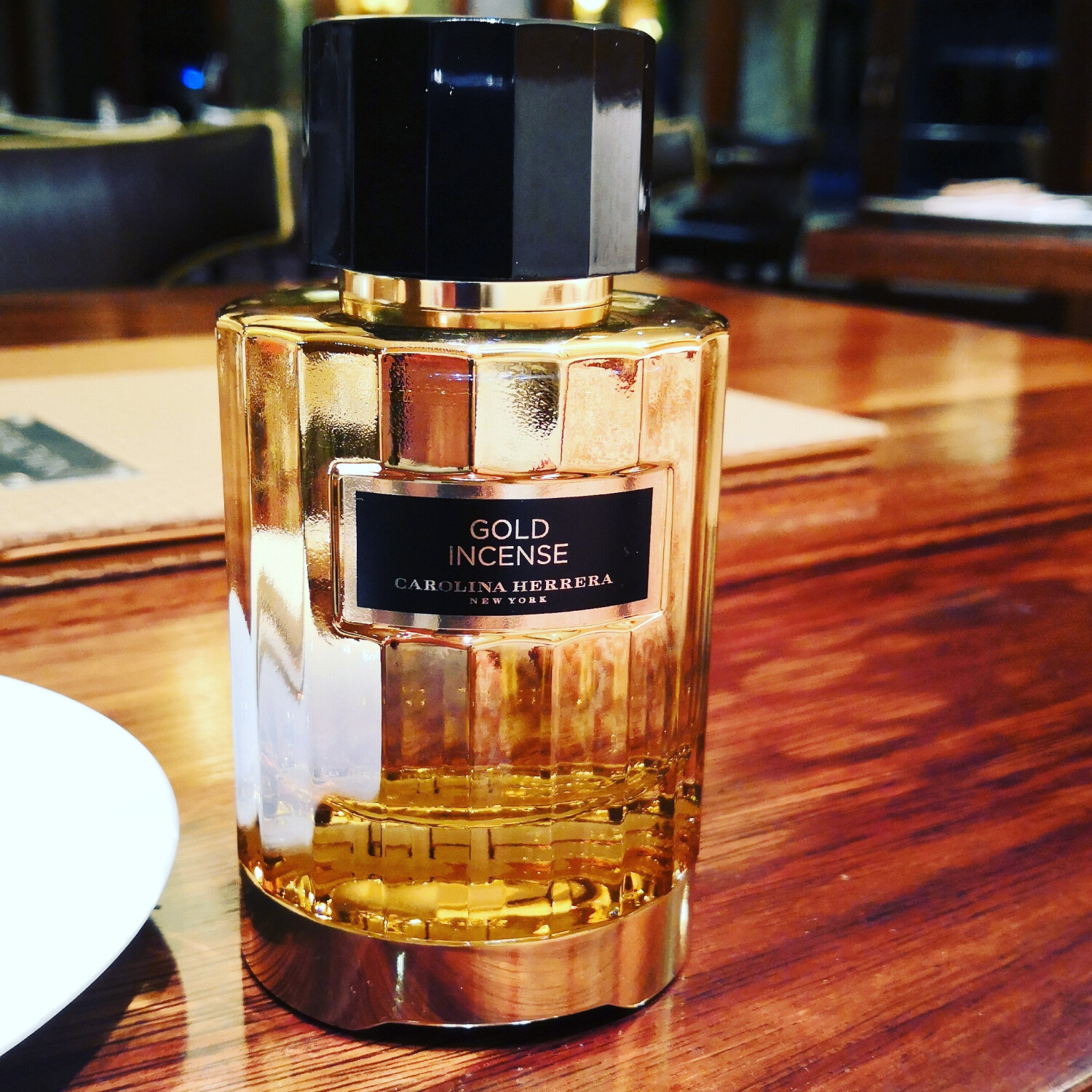 Gold Incense Carolina Herrera parfum - un parfum pour homme et femme 2017