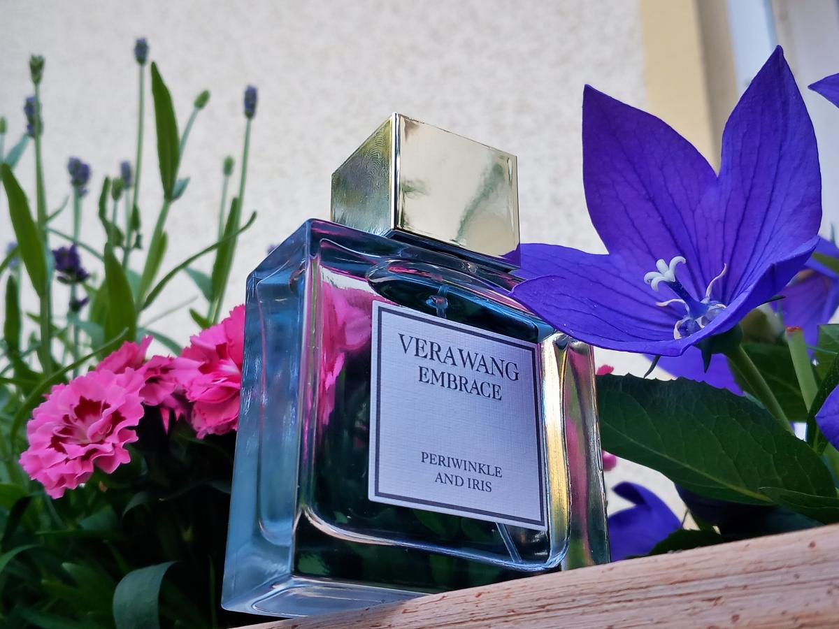 Embrace Periwinkle & Iris Vera Wang perfume - a fragrance for women 2015