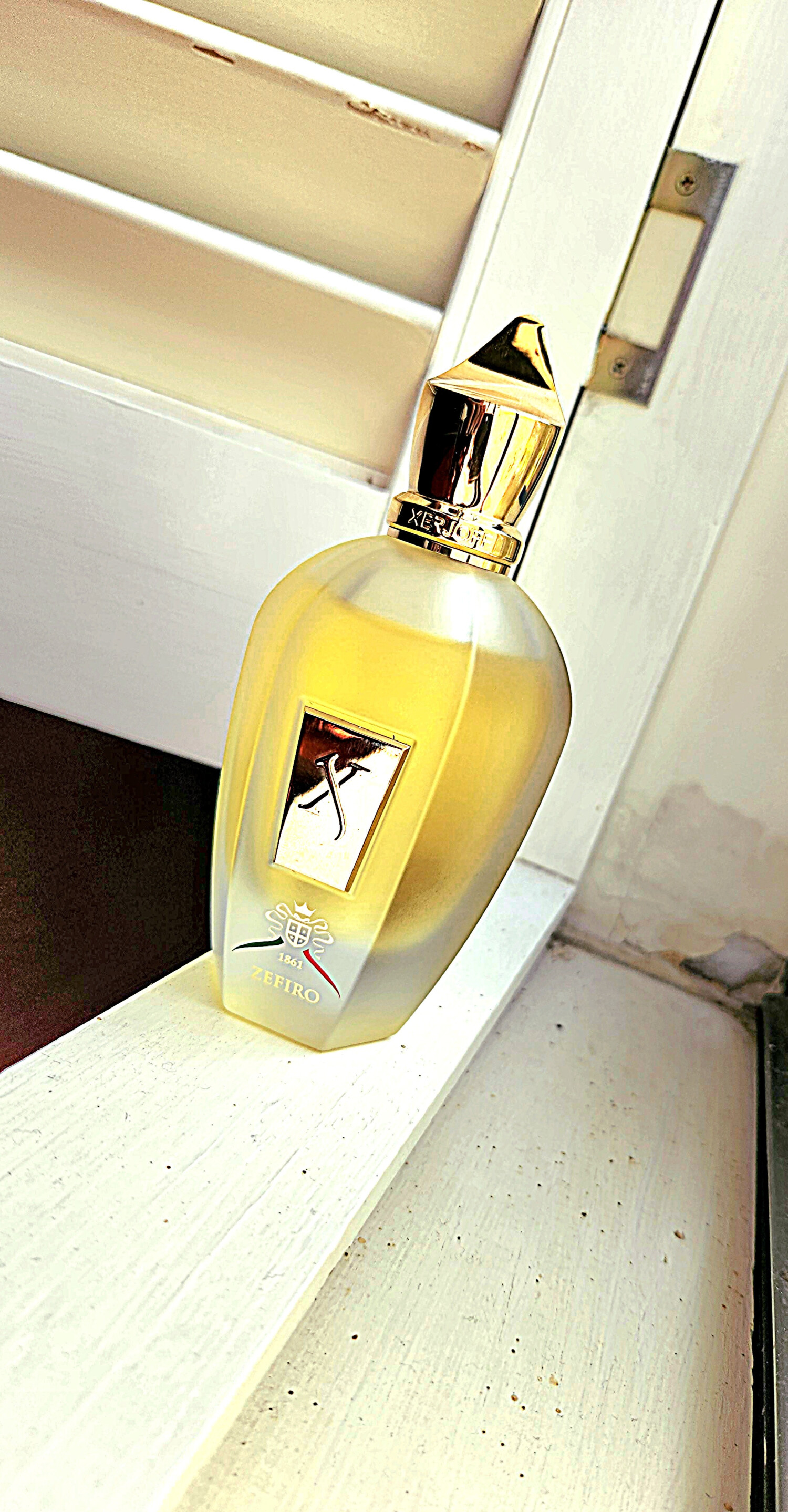 XJ 1861 Zefiro Xerjoff perfume - a fragrance for women and men 2015