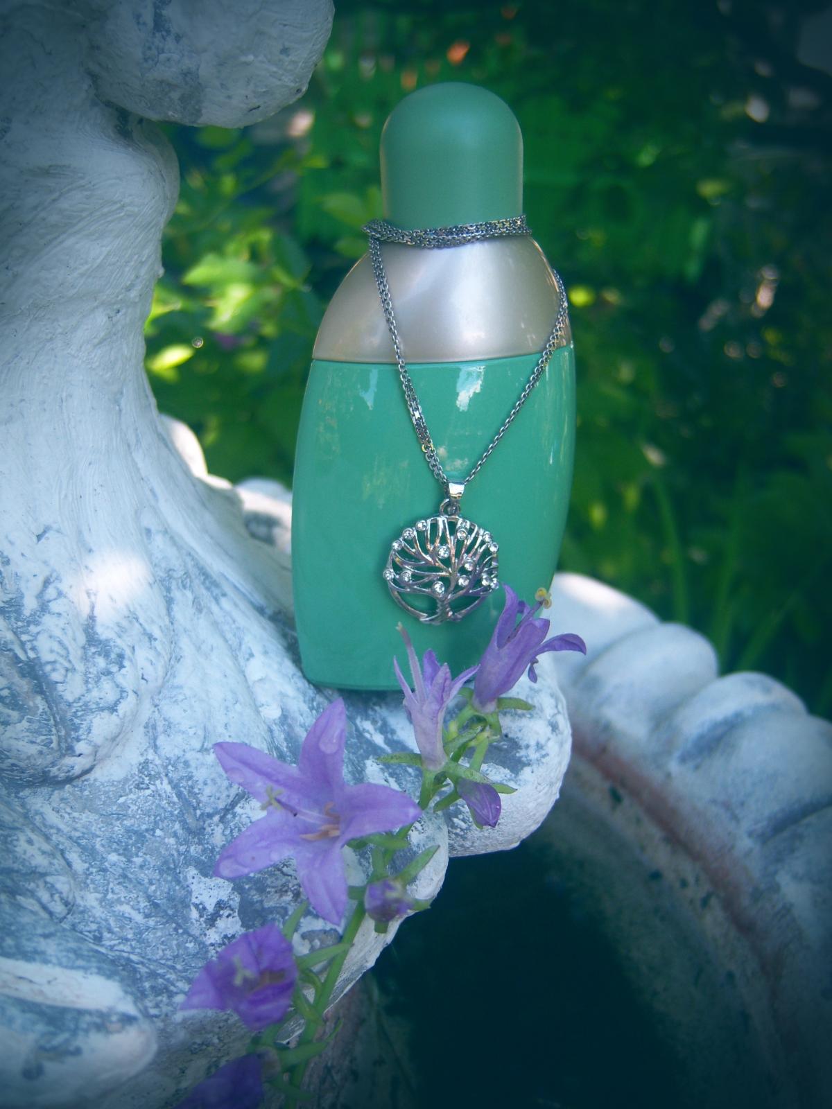 Eden Cacharel perfume - a fragrance for women 1994