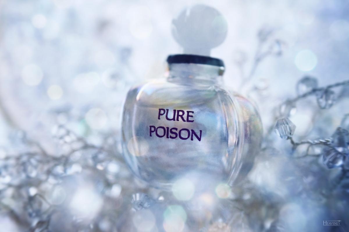 Pure Poison Dior perfume - a fragrance for women 2004