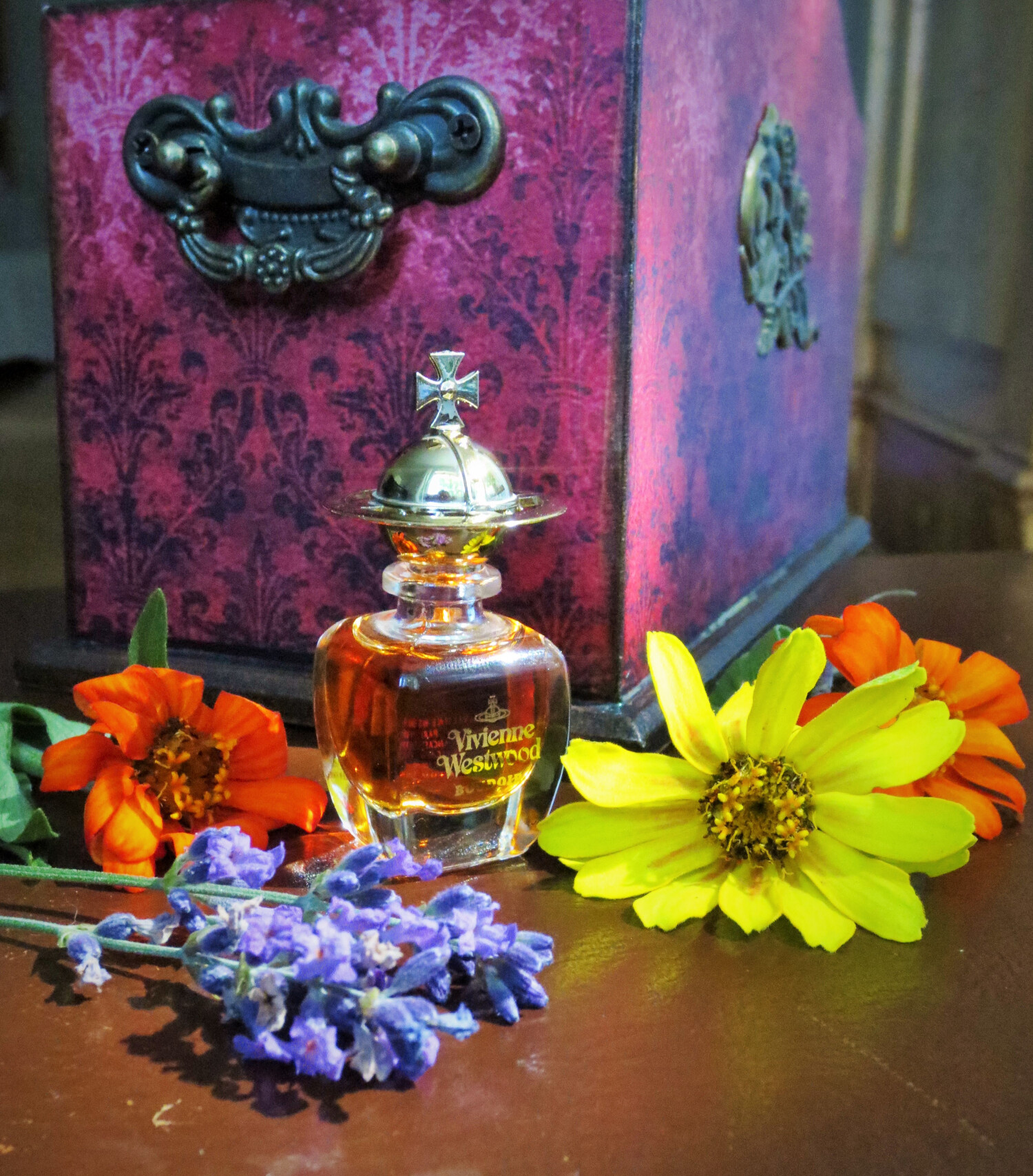 Boudoir Vivienne Westwood perfume - a fragrance for women 1998