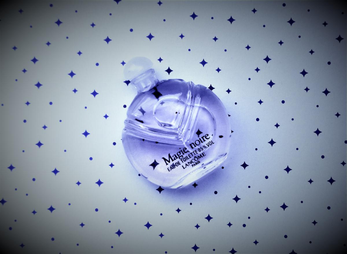 Magie Noire Parfum Lancôme perfume - a fragrance for women 1978