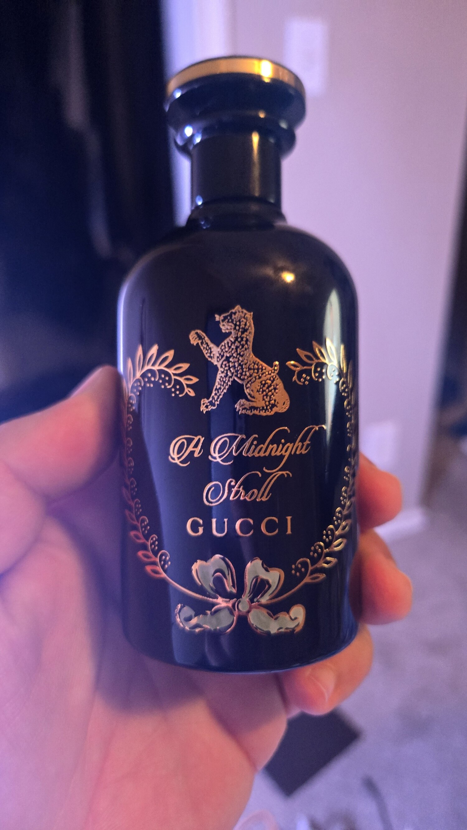 A Midnight Stroll Gucci perfume - a fragrance for women and men 2020