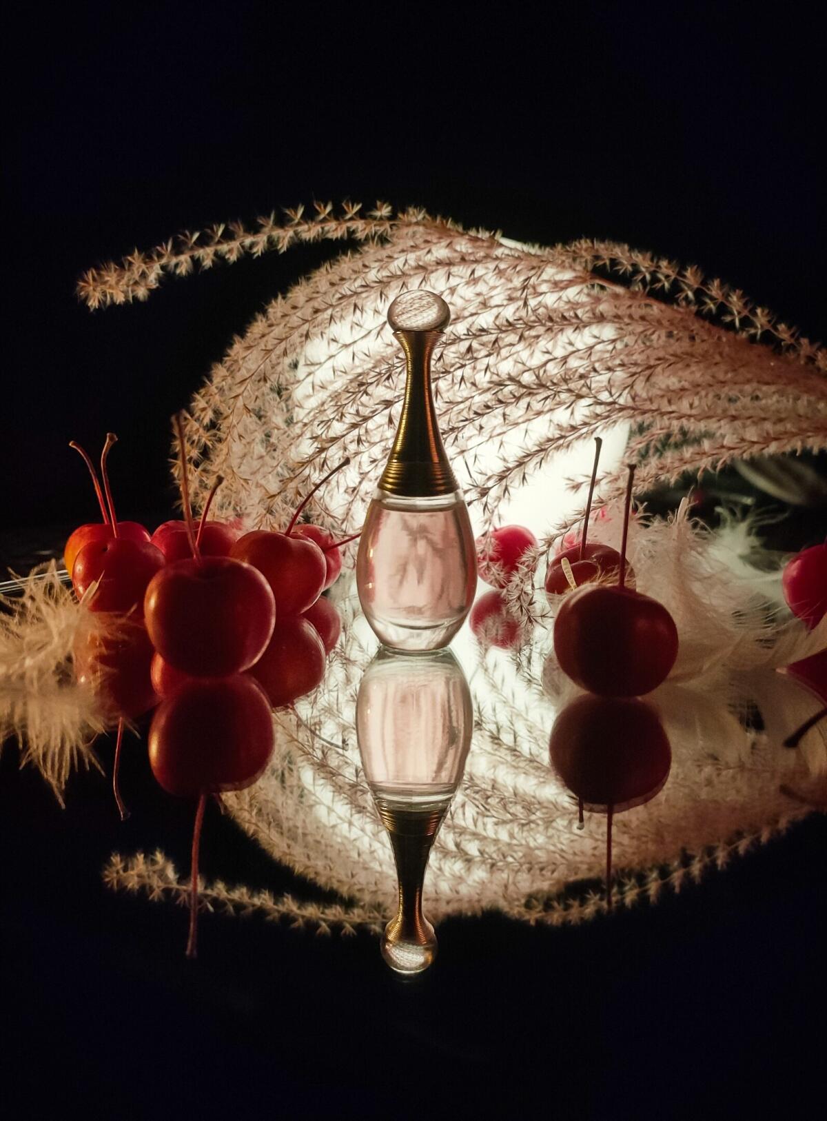 J'Adore Infinissime Dior perfume - a fragrance for women 2020