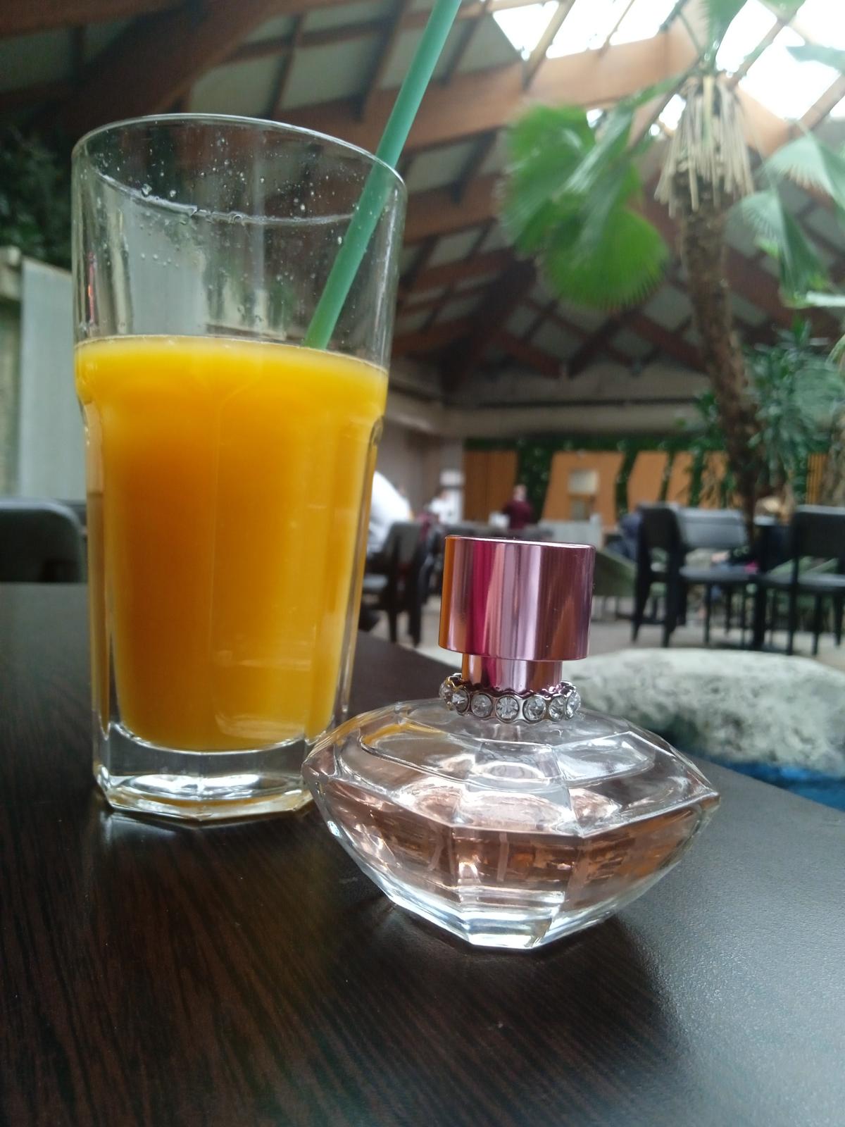 Baby Phat Goddess Kimora Lee Simmons perfume - a fragrance for women 2005