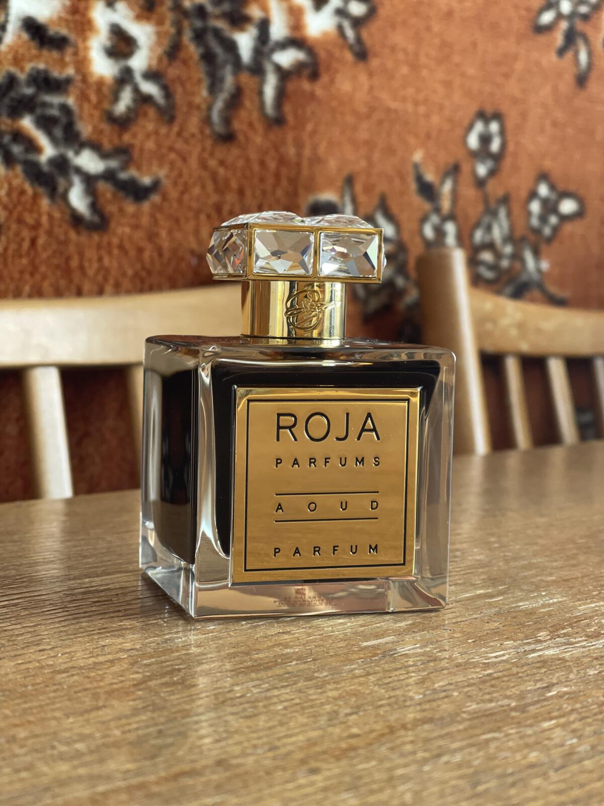 Aoud Roja Dove perfume - a fragrance for women and men 2010